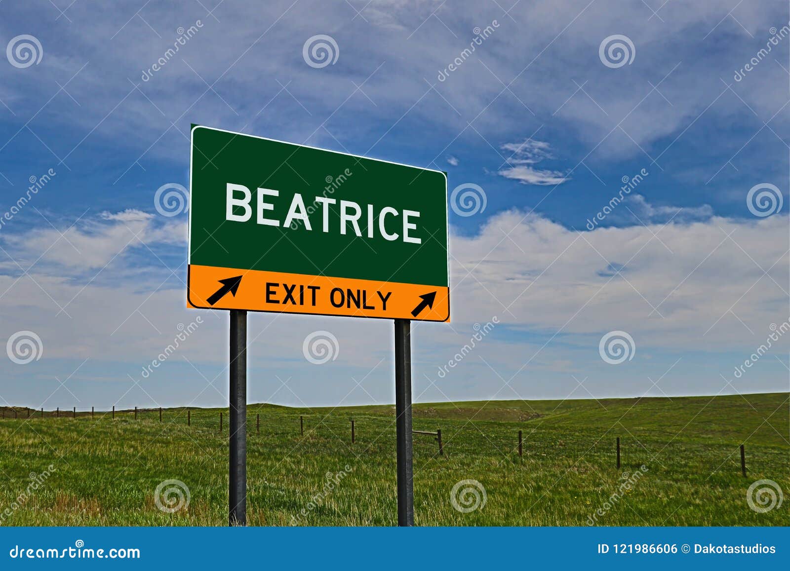 US Highway Exit Sign for Beatrice Stock Photo - Image of hill, city ...