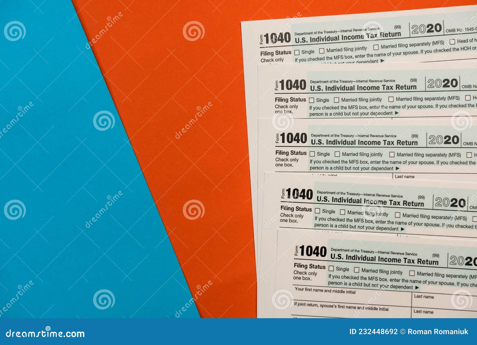 US 1040 Individual Income Tax Return Form. Paperwork Editorial ...