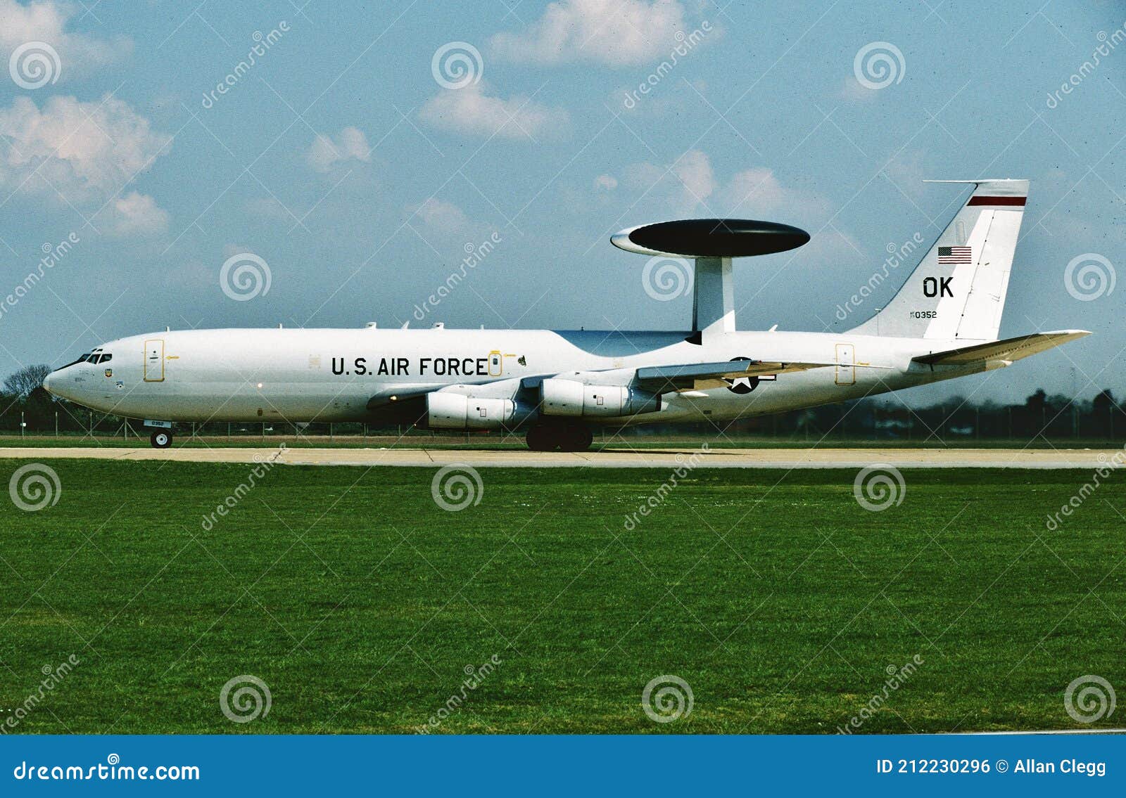 Usaf Boeing E3b Sentry 770352 Cn 21562 Ln 931 Photo éditorial - Image ...