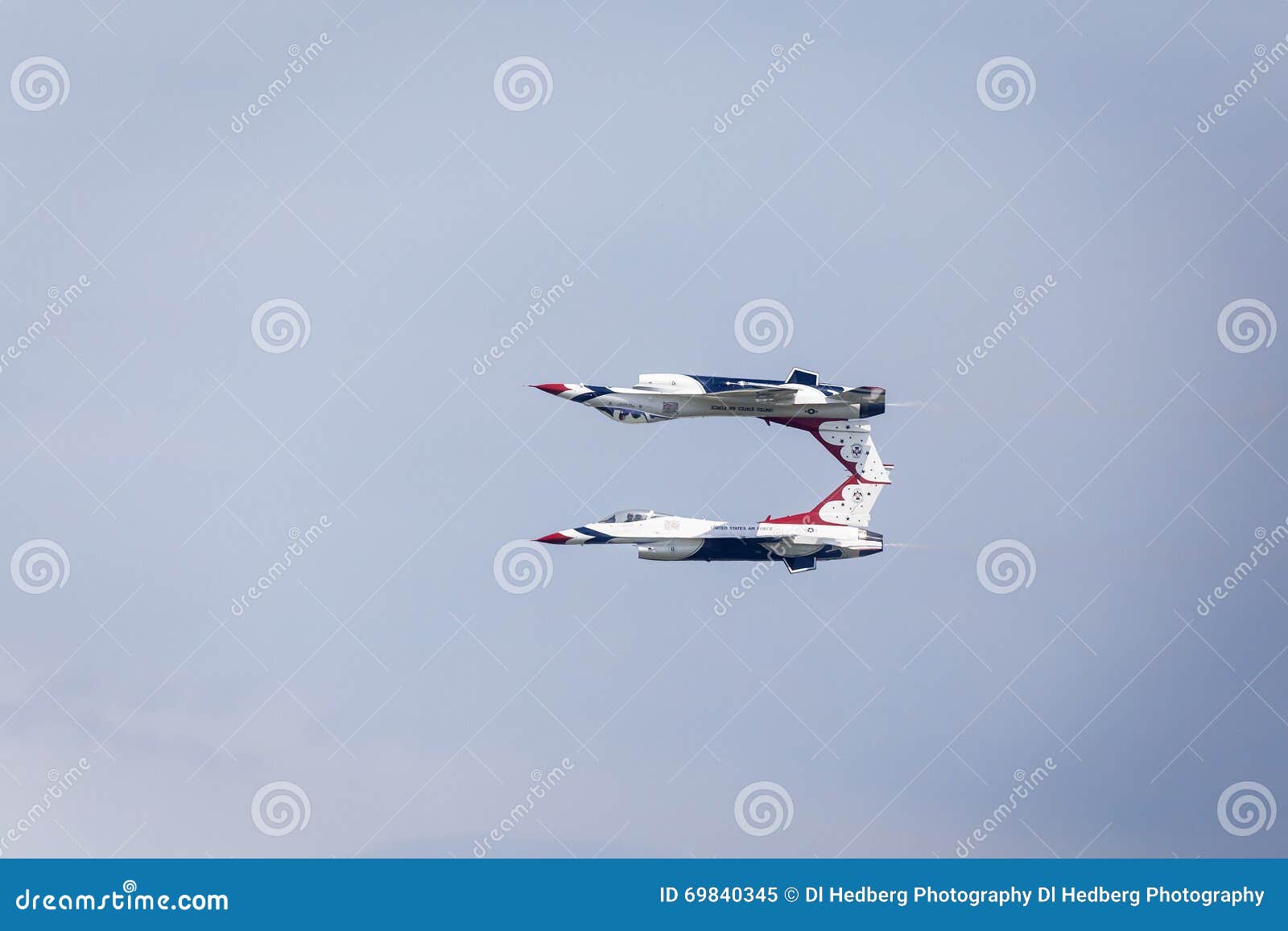USAF Thunderbirds Calypso Pass. Editorial Image - Image of aerial ...