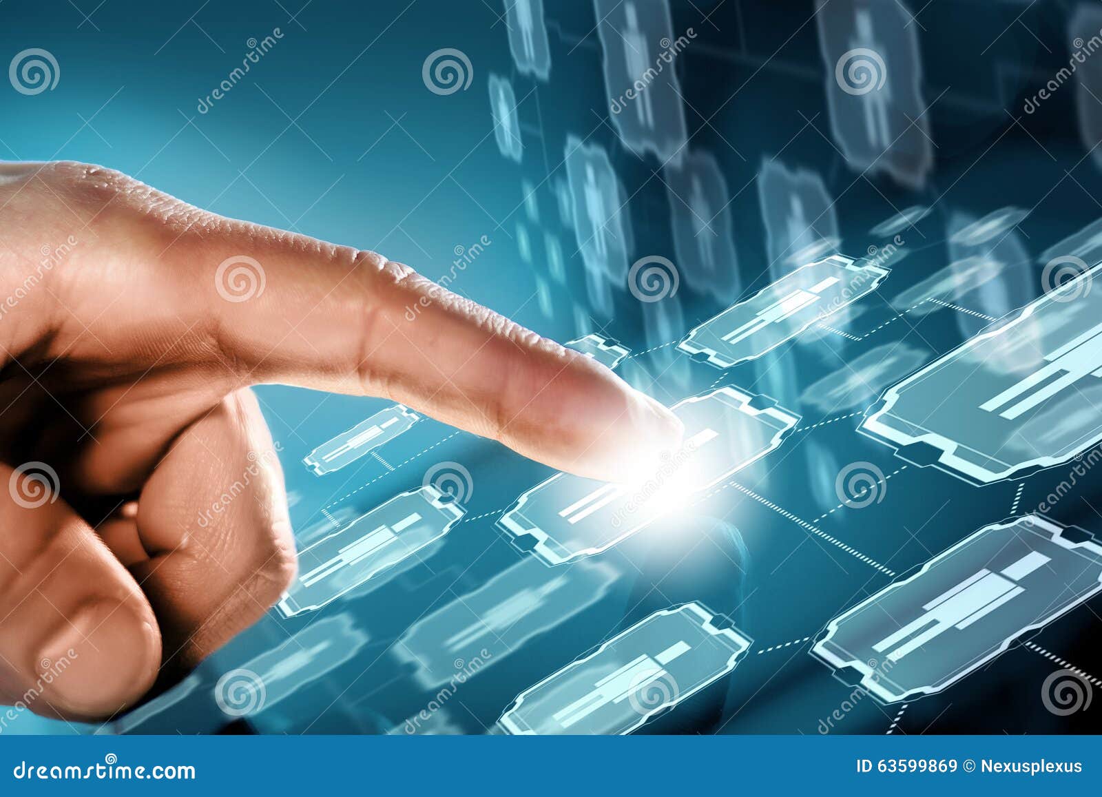 Usando Tecnologias Modernas Imagem de Stock - Imagem de computador ...