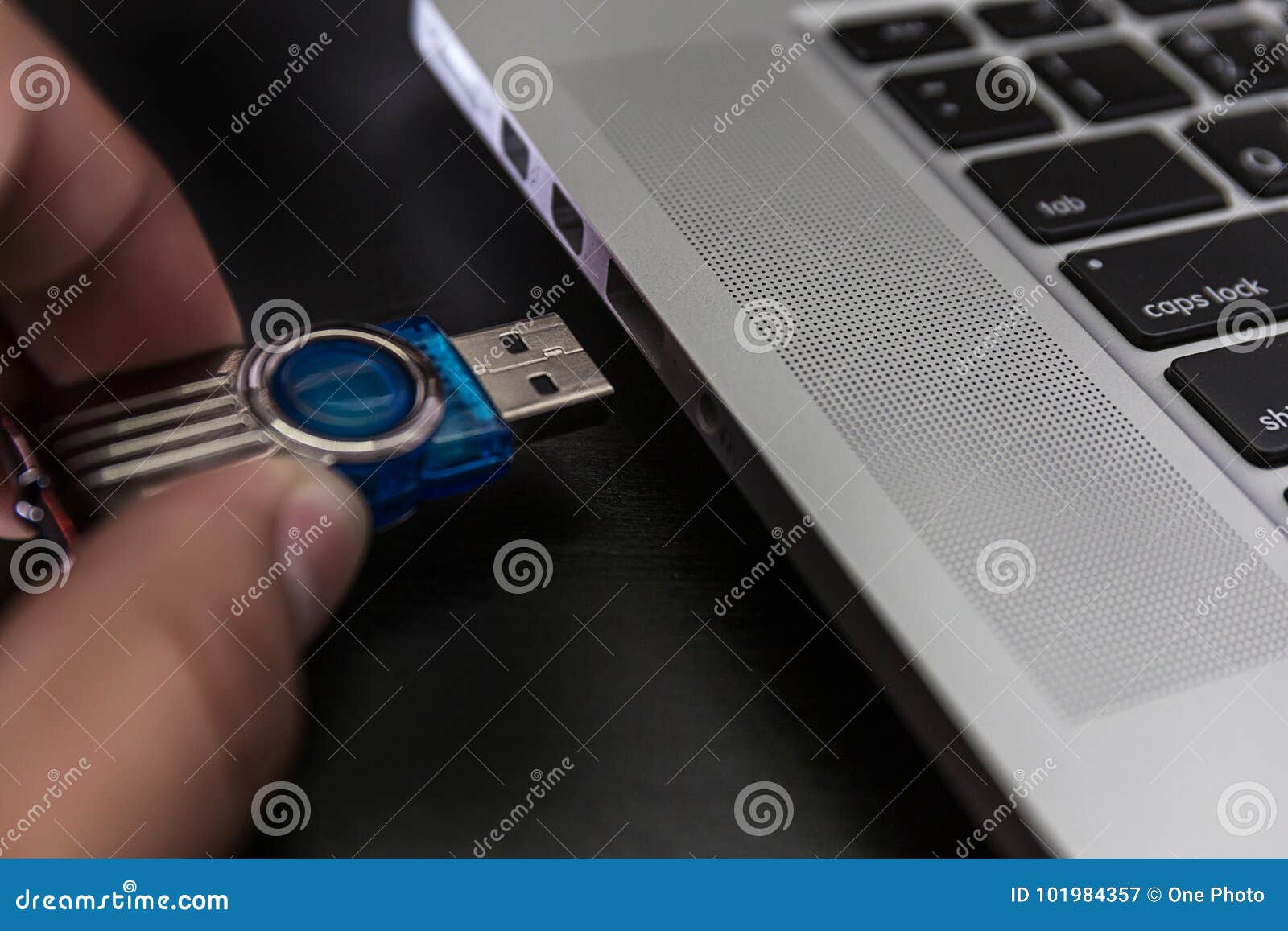 139 Usb Flash Cards Laptop Stock Photos - Free & Royalty-Free Stock ...