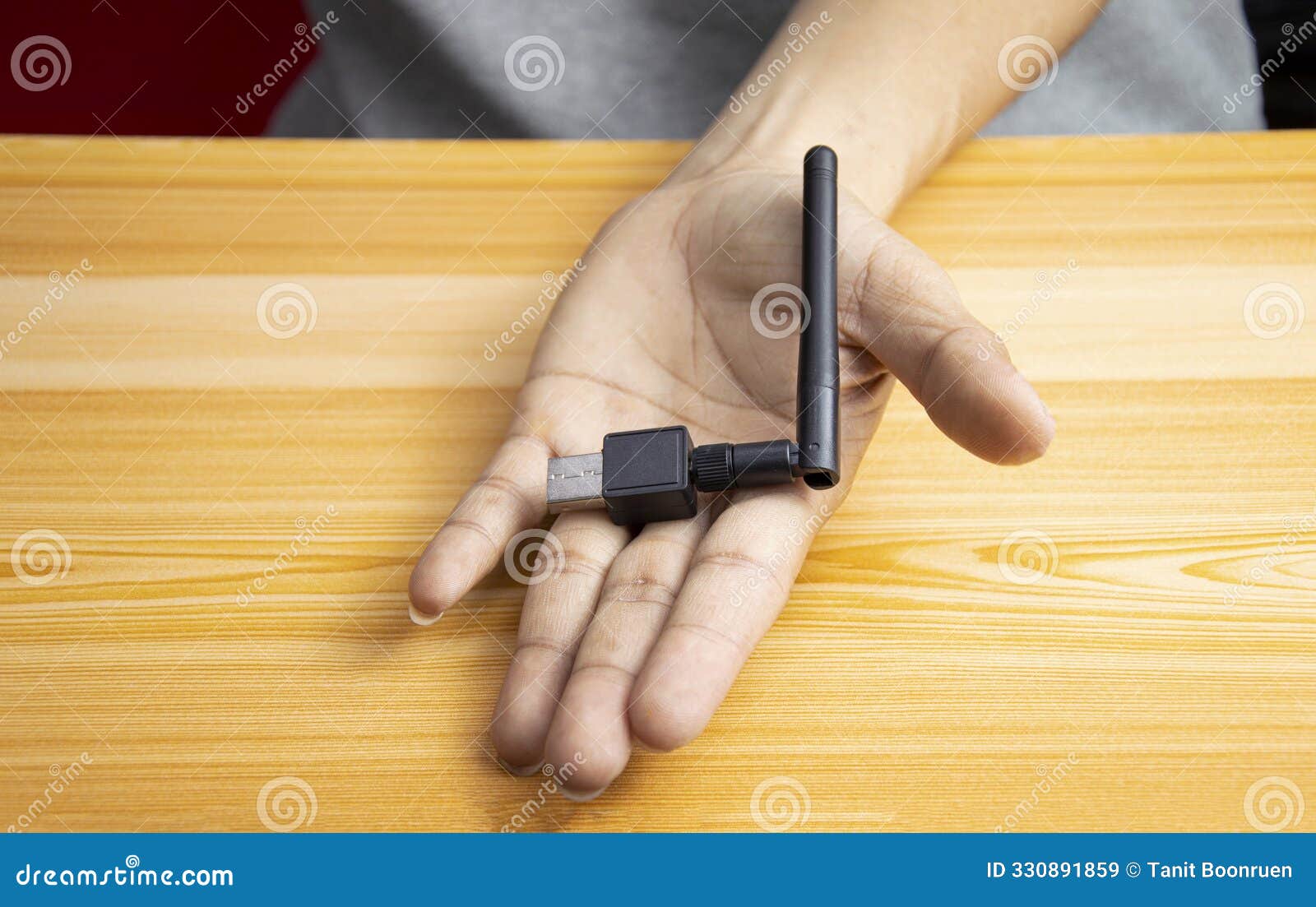 USB Wifi Black on Hand, Hand Holding Usb Wifi Stock Image - Image of ...