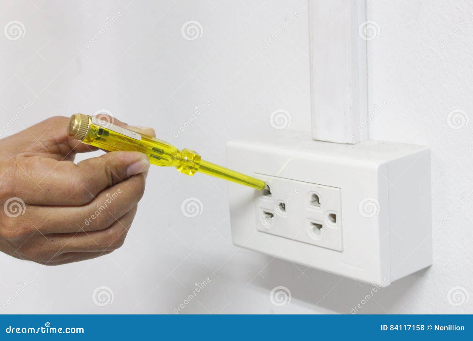 Use Hands To Catch Screwdrivers Mains Tester Stock Photo - Image of ...