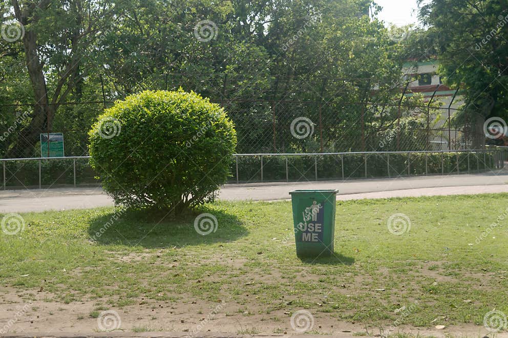 An Use Me Dustbin in the Public Garden Stock Image - Image of ...