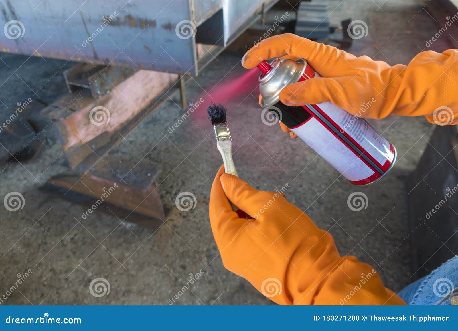 Use Spray Liquid Penetrant into the Brush with Process Penetrant ...