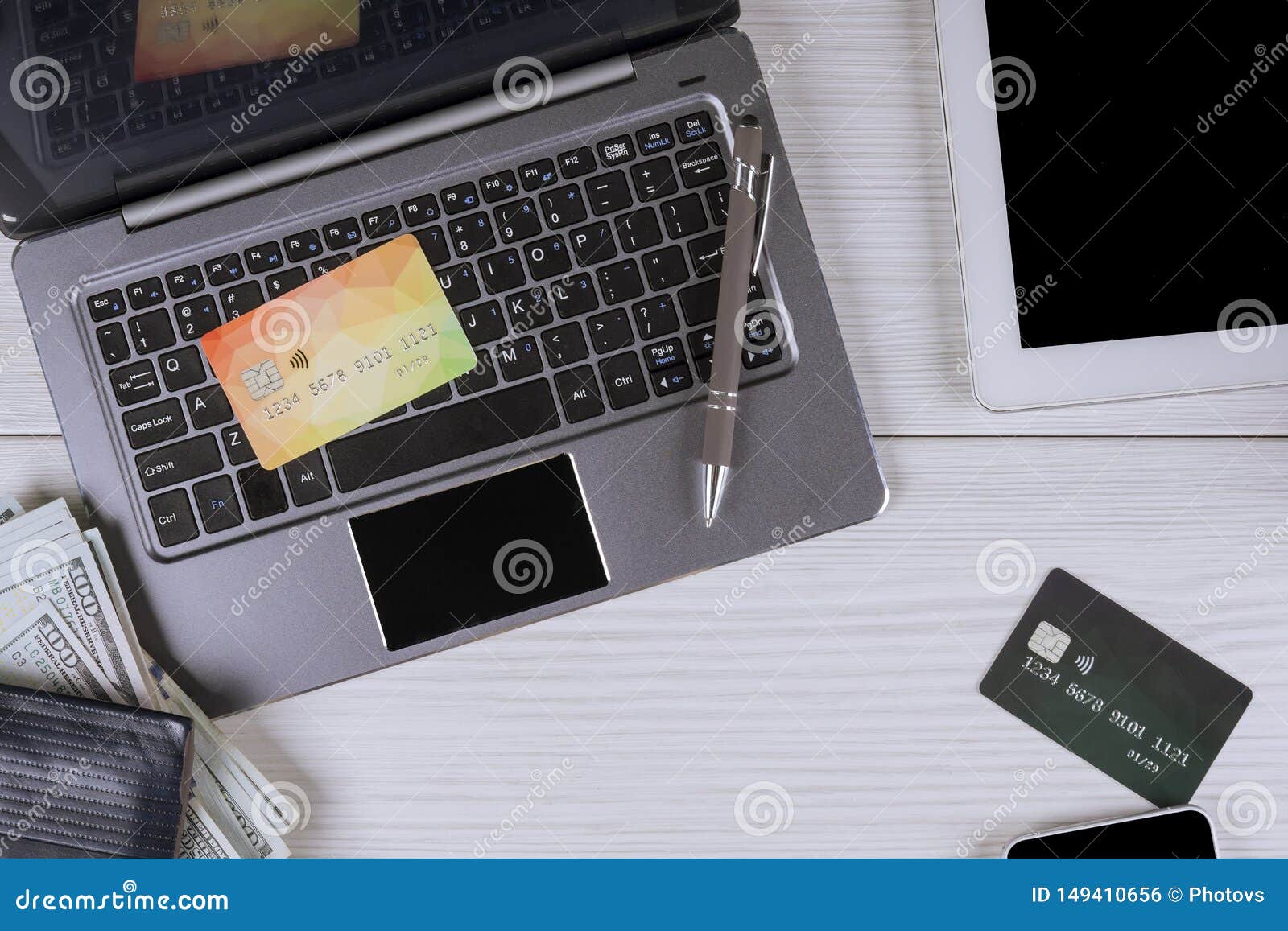 Using Credit Card and Laptop, Shopping Online Stock Photo - Image of ...