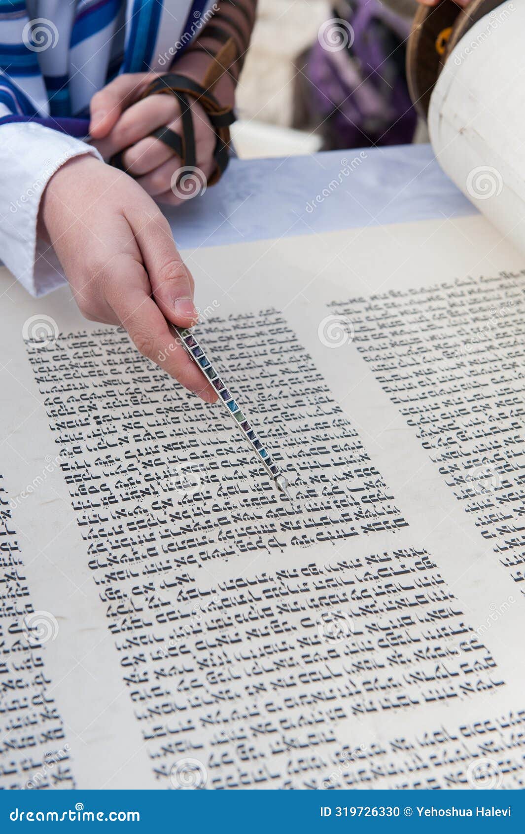 Using a Pointer To Read the Torah Scroll Stock Photo - Image of hebrew ...