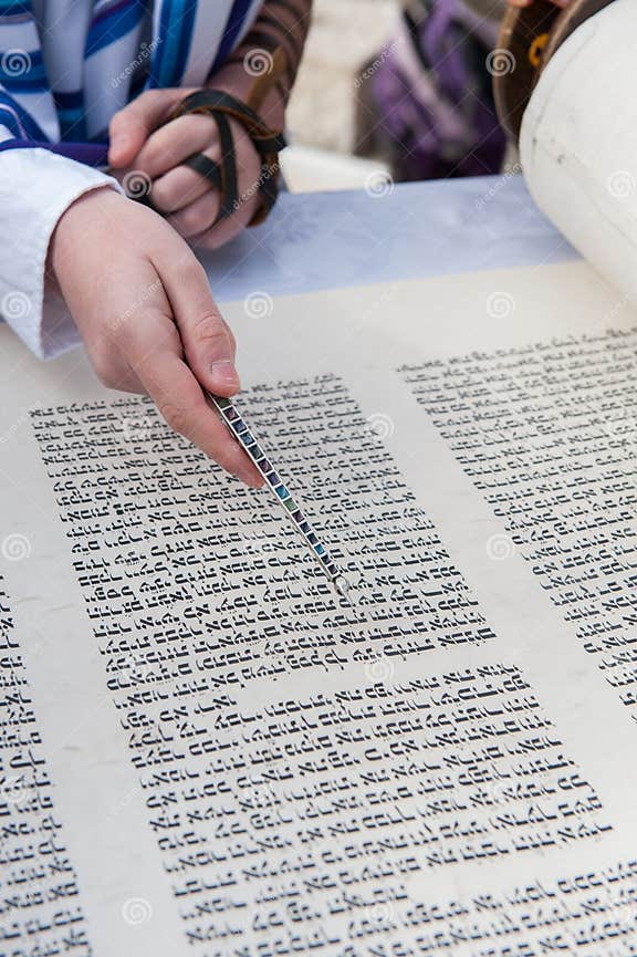 Using a Pointer To Read the Torah Scroll Stock Photo - Image of hebrew ...