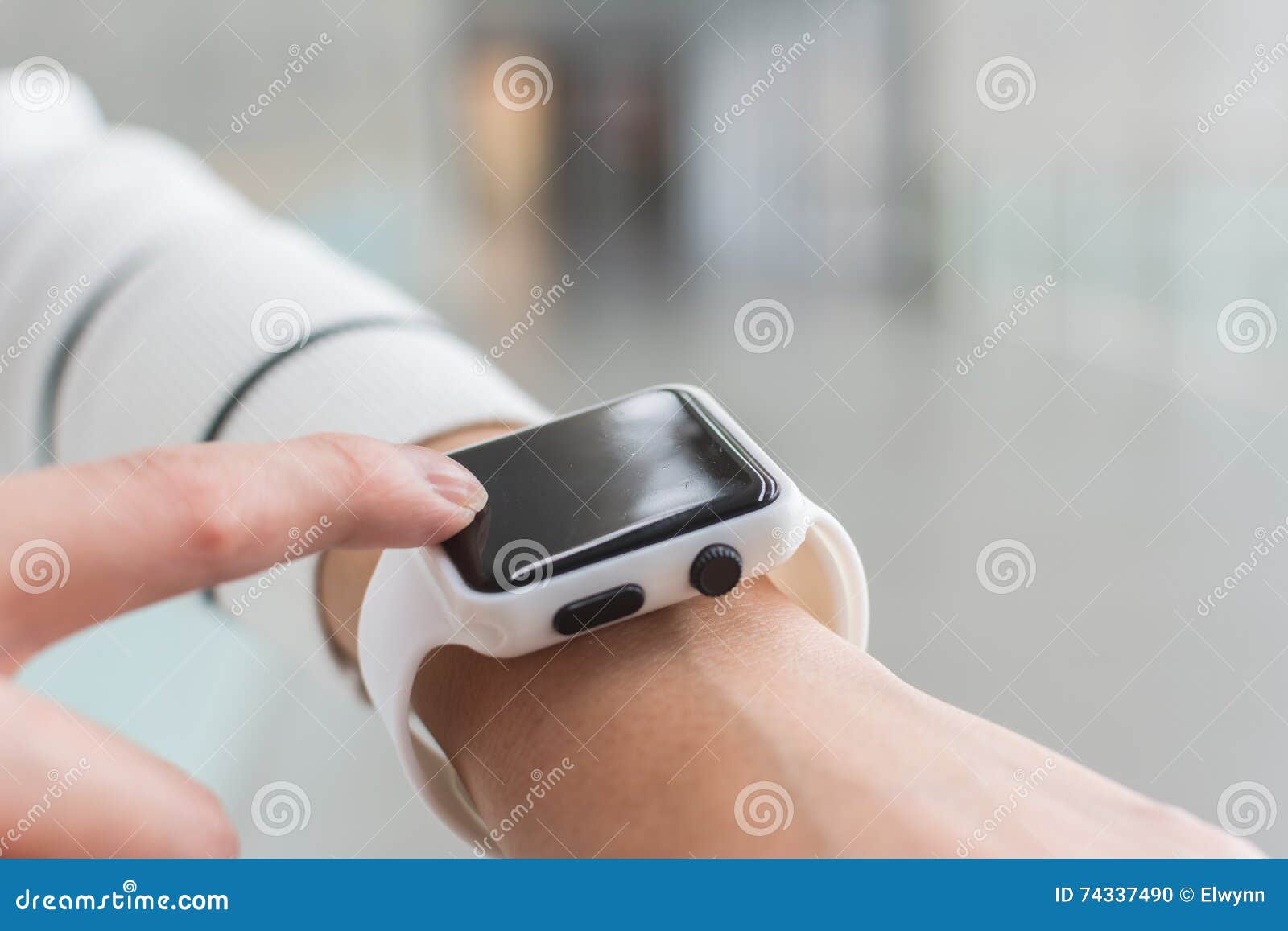 Using Smartwatch stock photo. Image of girl, paying, purchase - 74337490