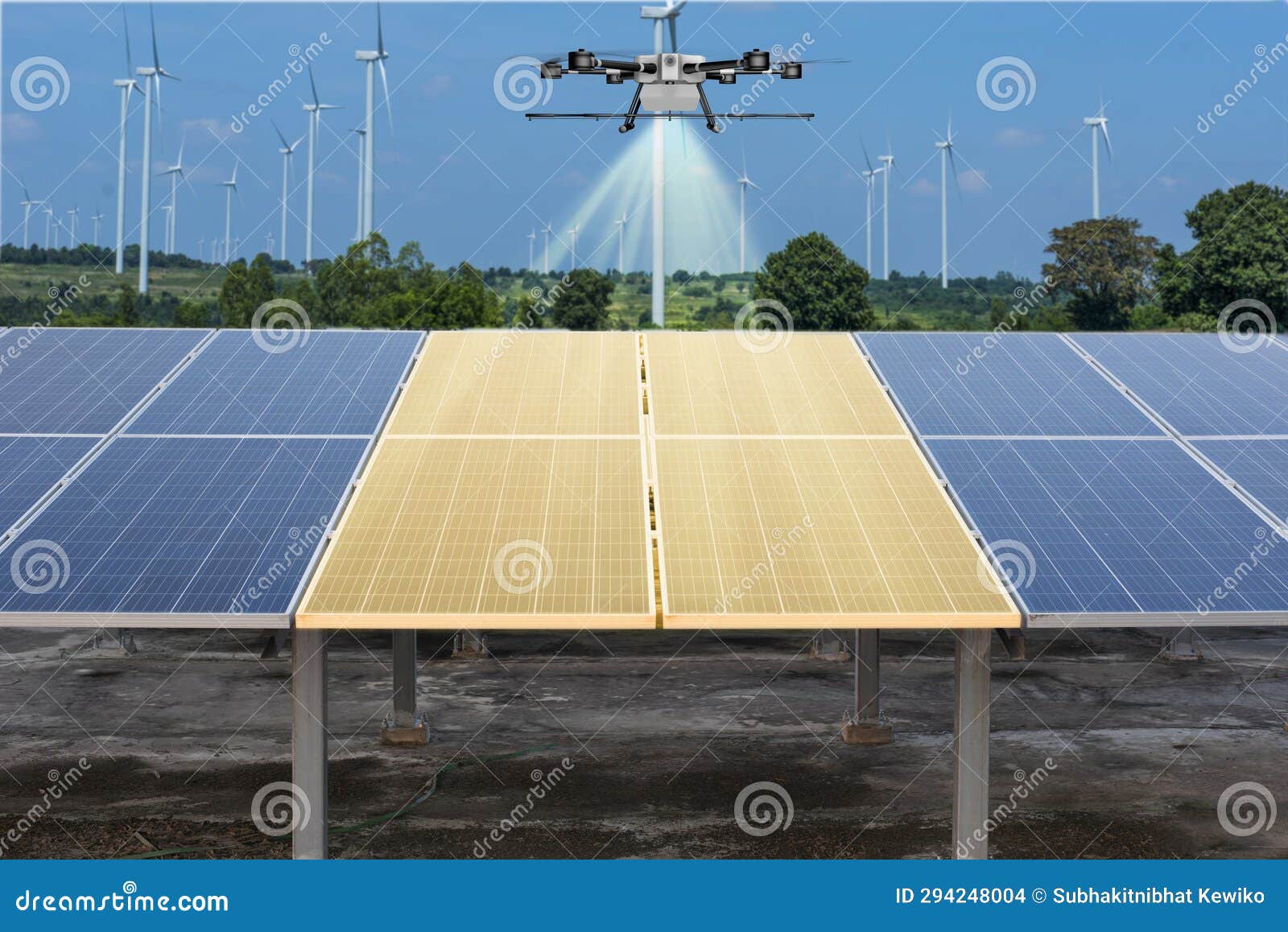 Using Thermal Drones To Inspect and Maintain Solar Panels Stock Photo ...