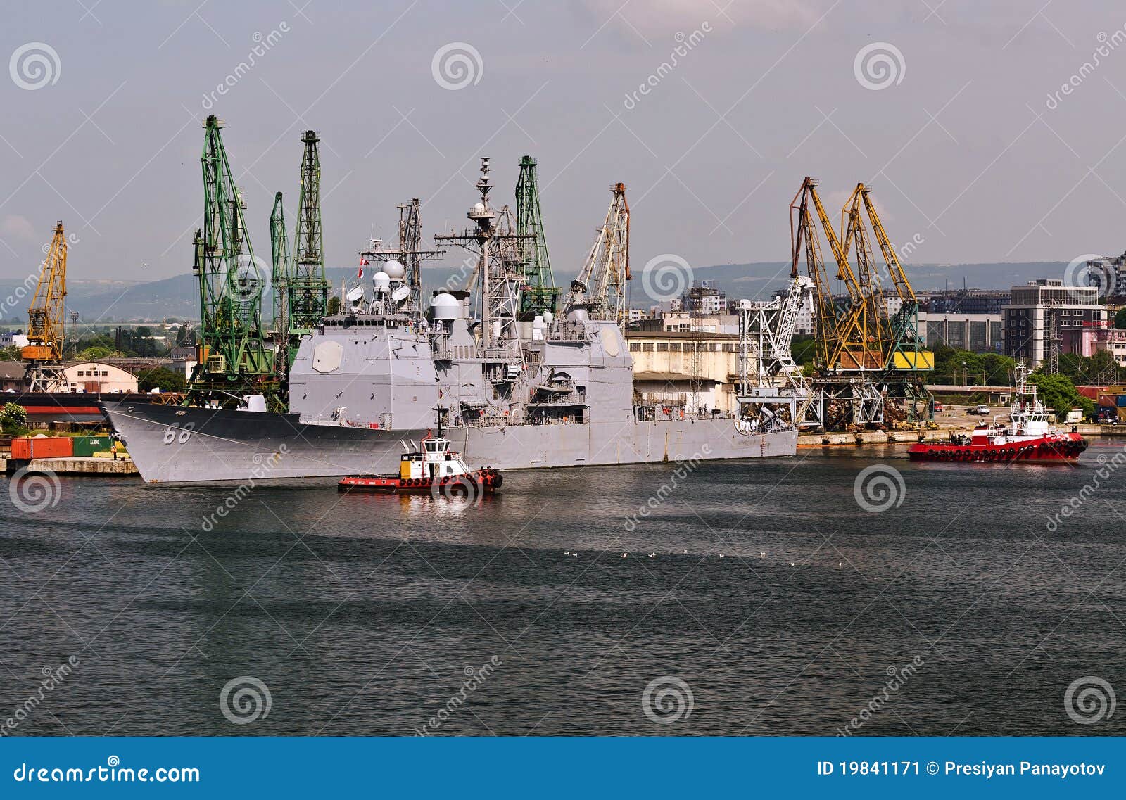 USS Anzio (CG-68) editorial photo. Image of honor, guided - 19841171