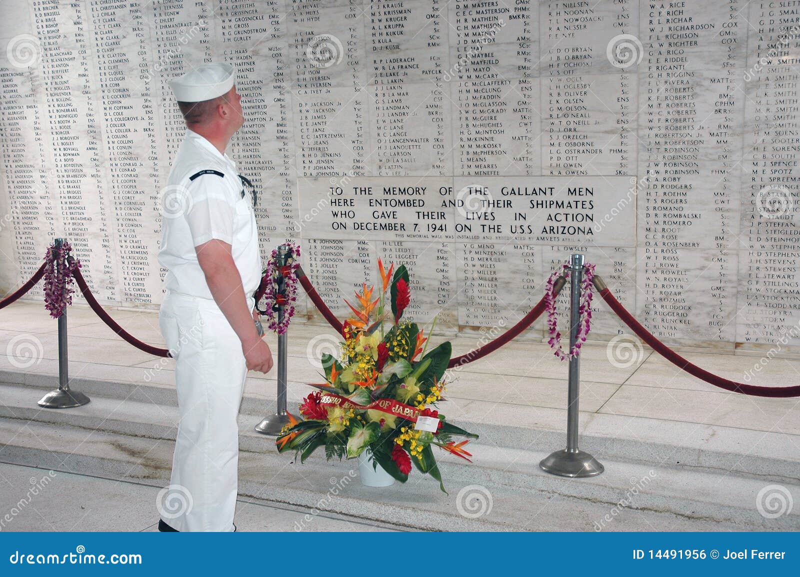 USS Arizona Memorial editorial photo. Image of infamy - 14491956