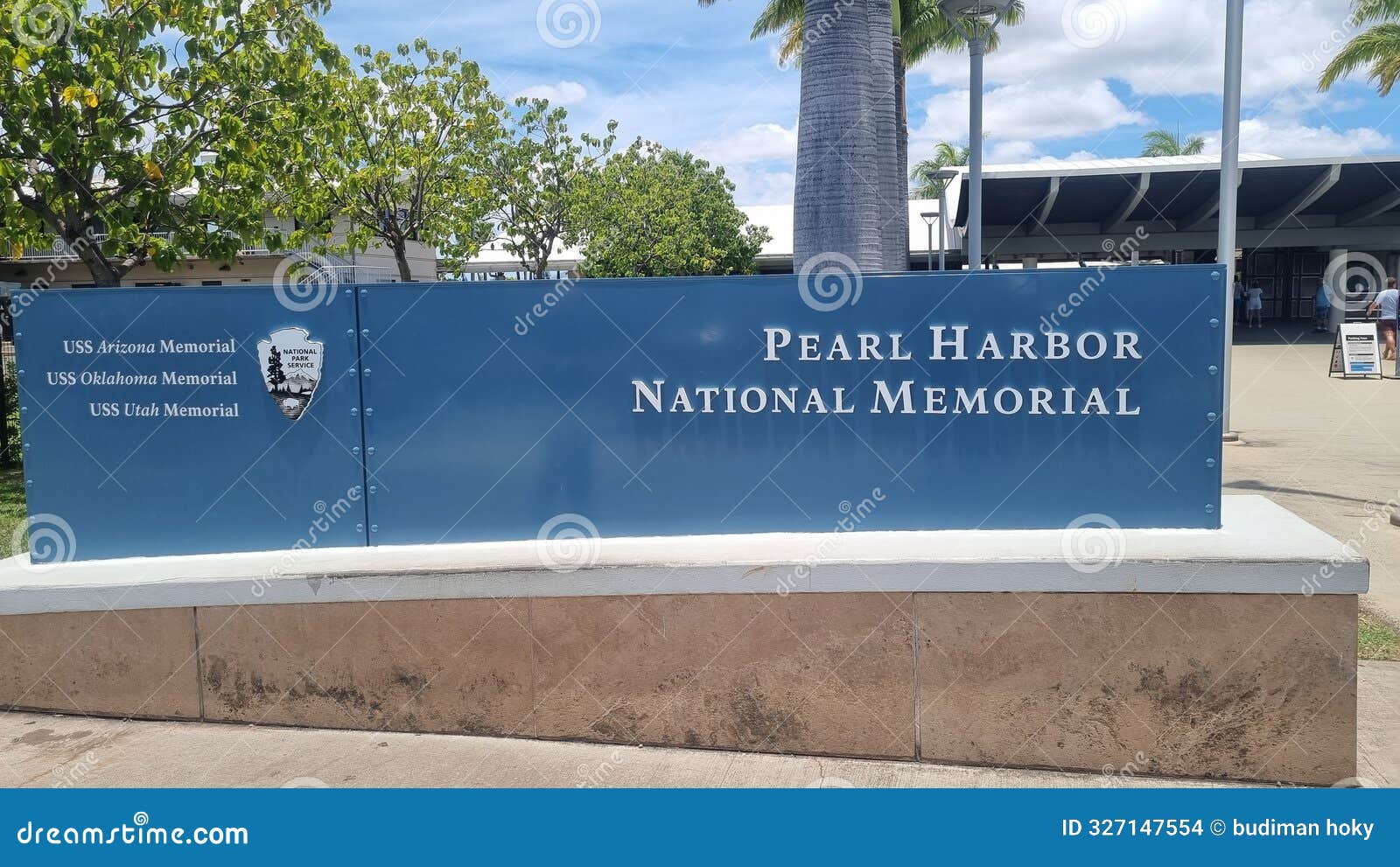 USS Arizona Memorial editorial stock image. Image of national - 327147554