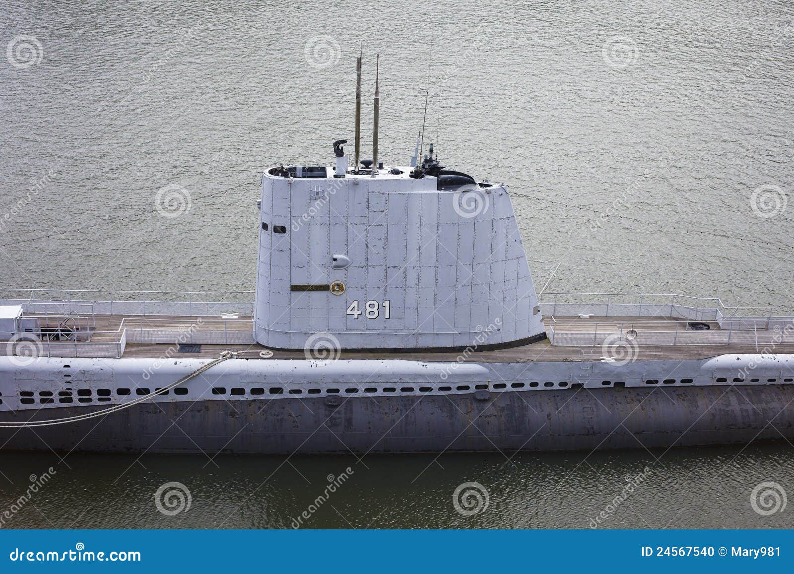 USS REQUIN SUBMARINE editorial image. Image of life, requin - 24567540