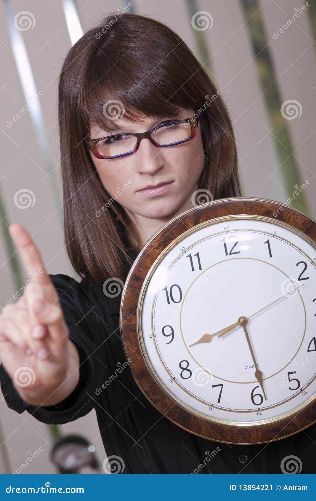 Usted es atrasado imagen de archivo. Imagen de mujer - 13854221