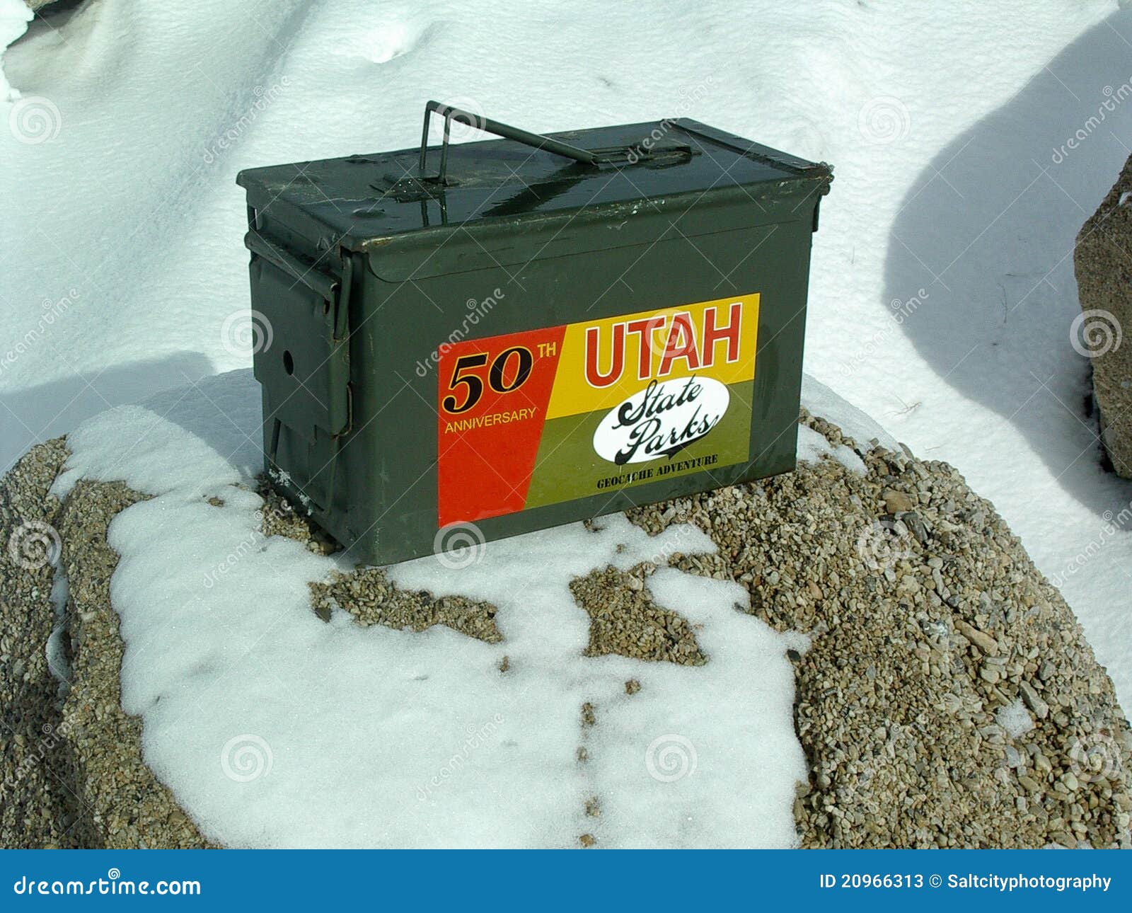 Utah State Park Geocache editorial stock photo. Image of cache - 20966313