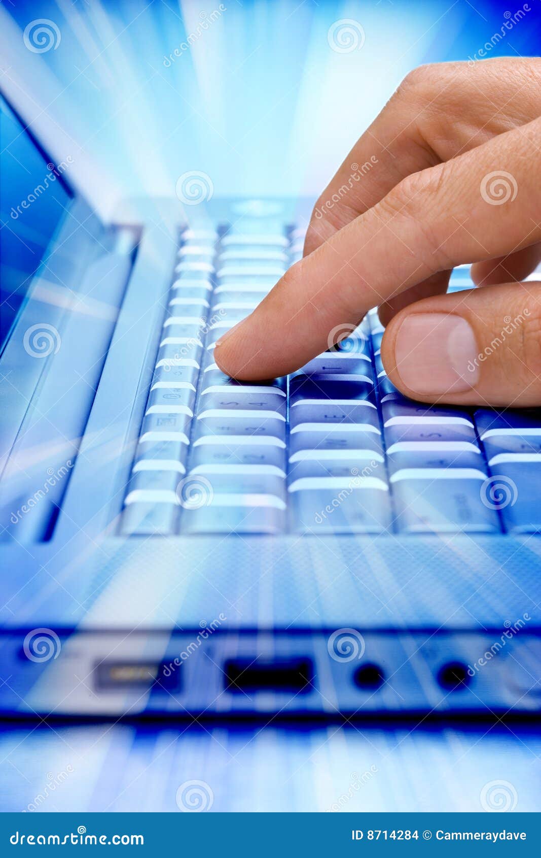 Utilisation D'Internet D'enseignement De L'informatique Photo stock ...