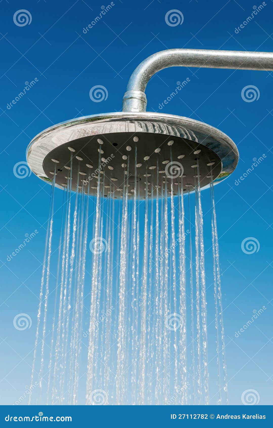 Utomhus dusch arkivfoto. Bild av flytande, rør, hälla - 27112782