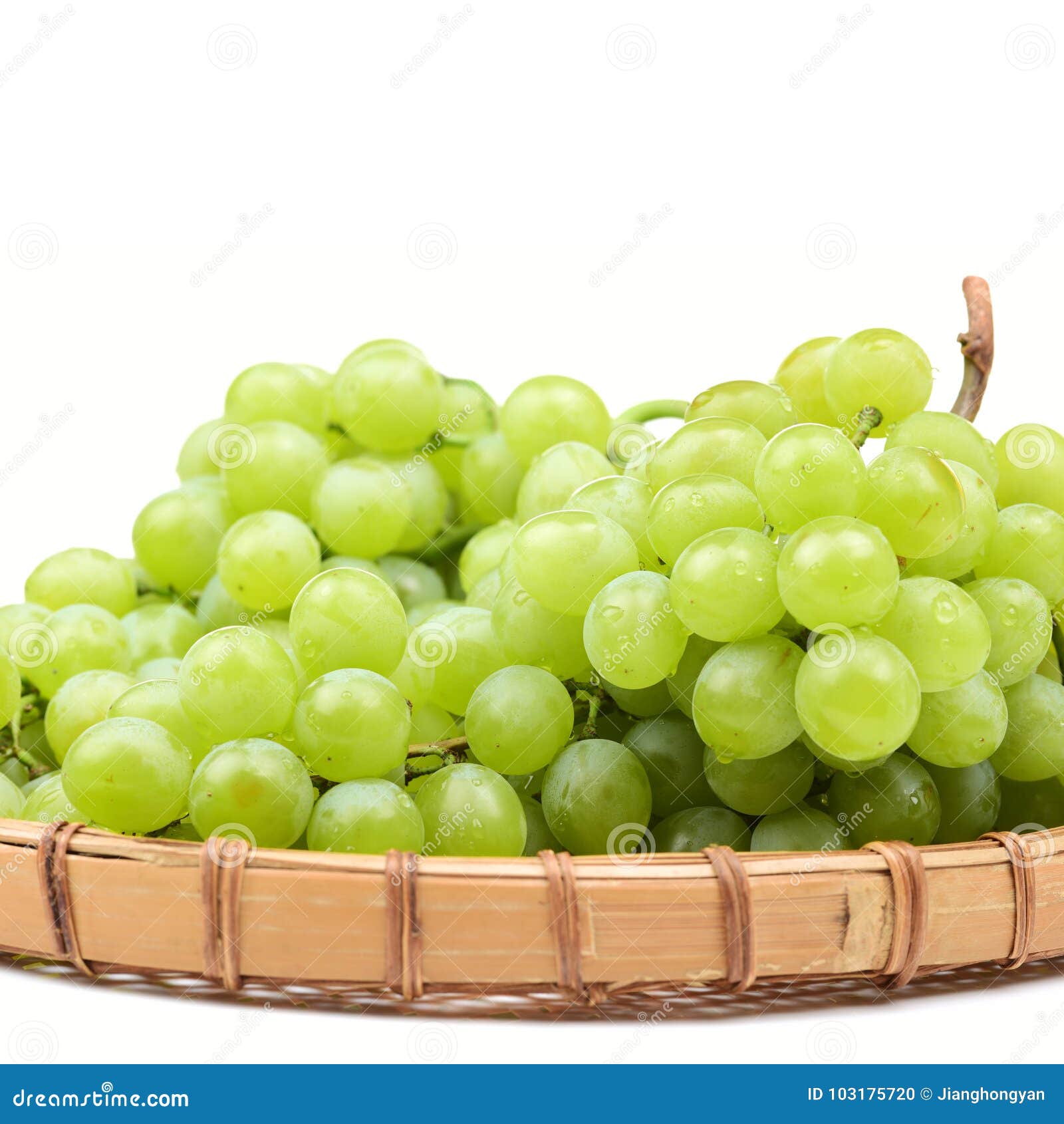 Uva verde foto de archivo. Imagen de cubo, amarillo - 103175720
