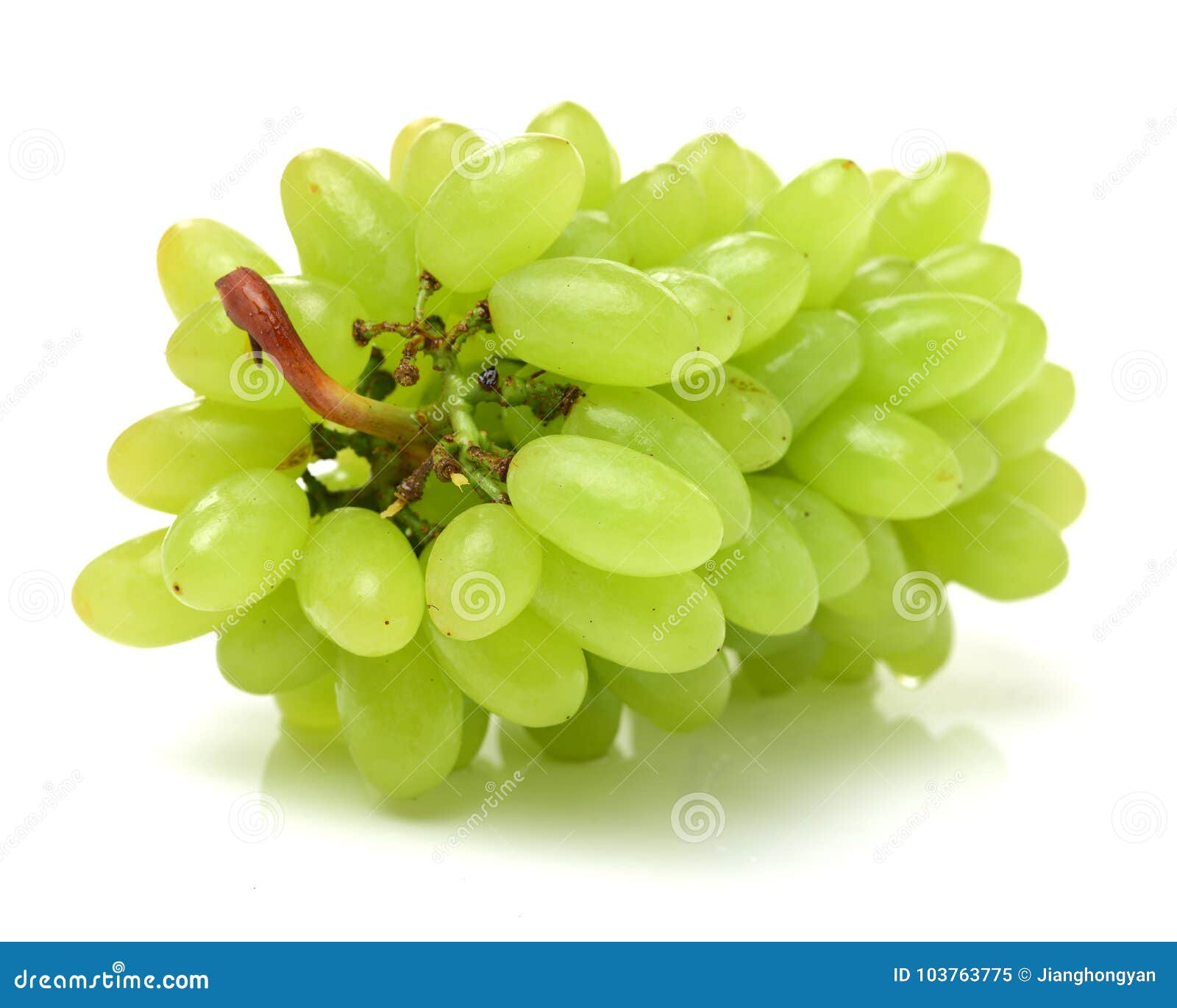 Uva verde imagen de archivo. Imagen de baya, cubo, aislado - 103763775