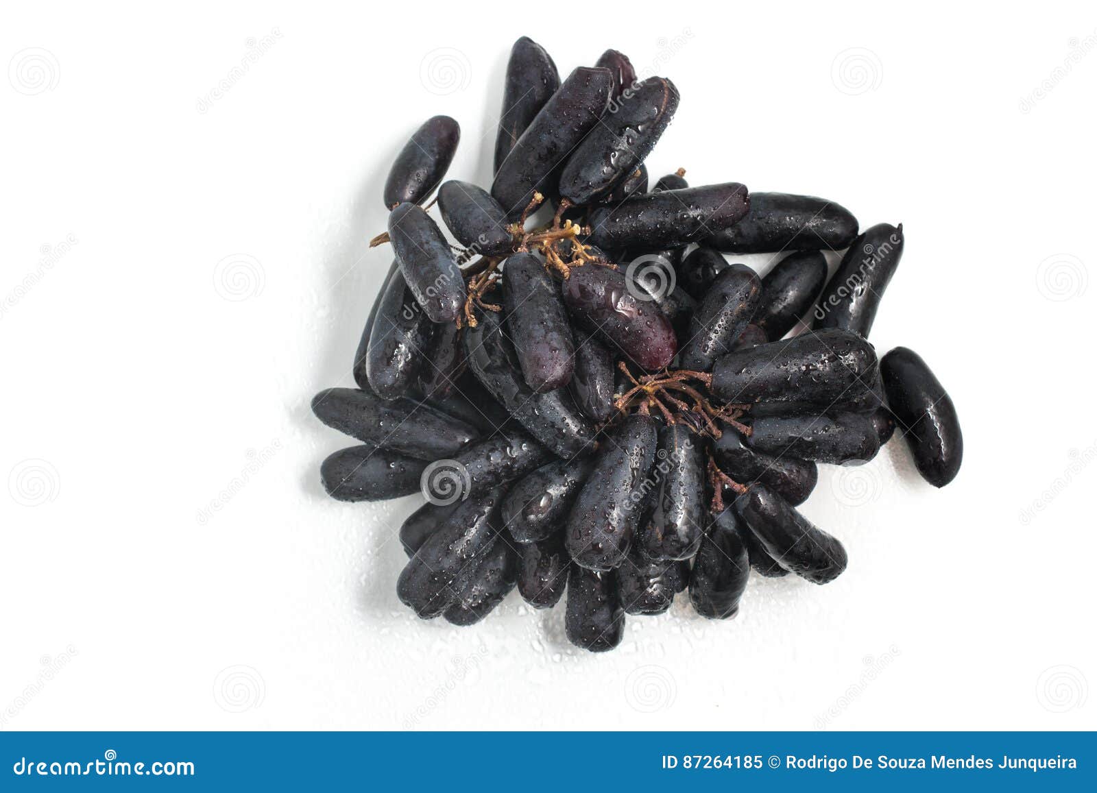 Uvas Negras Largas De Medianoche Imagen de archivo - Imagen de uvas ...