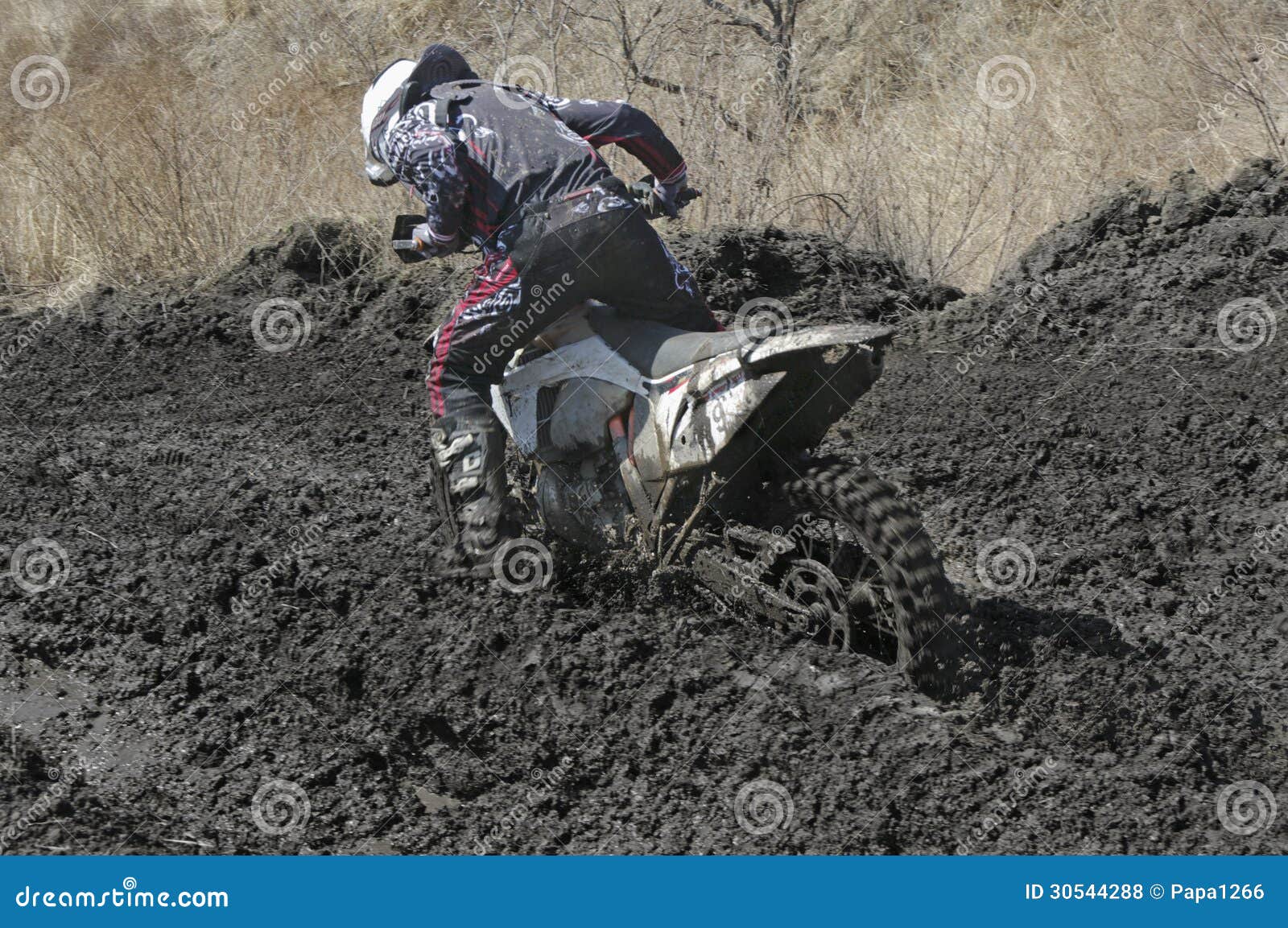 Vélo De Motocross Dans Une Course Photo stock éditorial - Image du ...