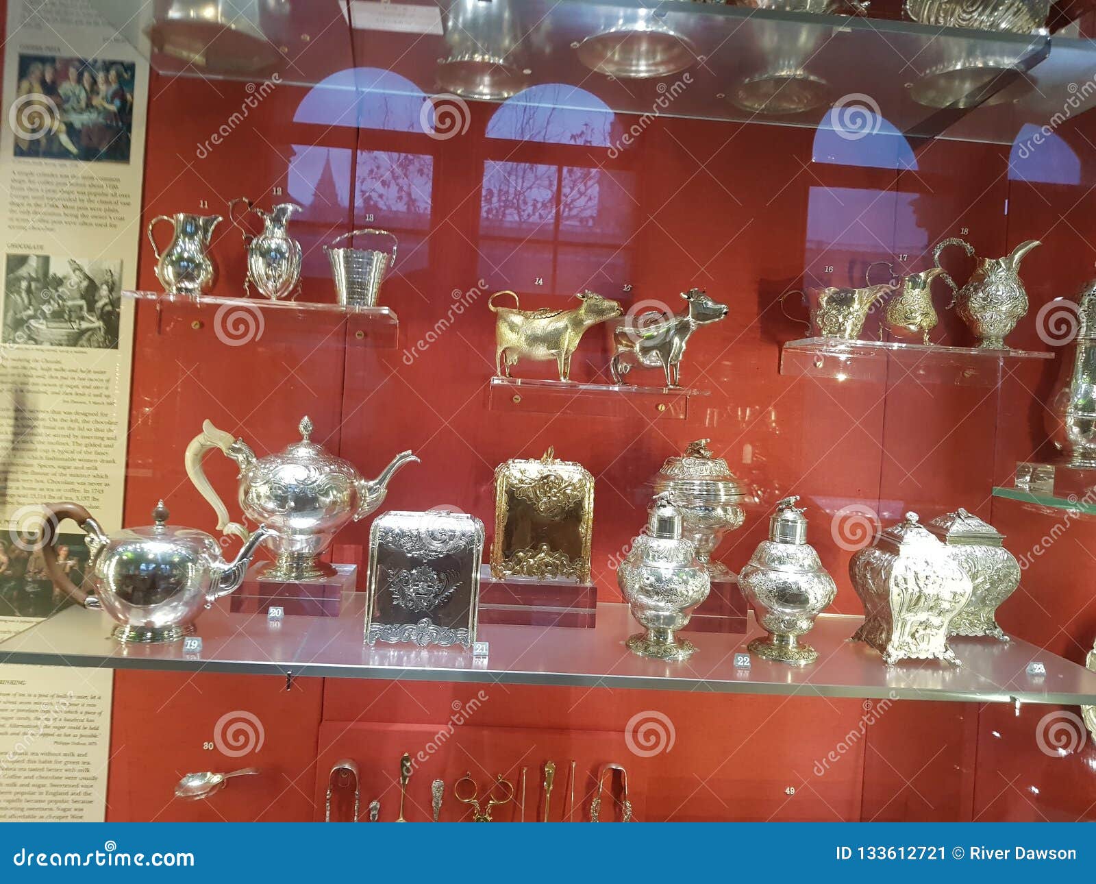 Silverware editorial photo. Image of museum, kensington - 133612721