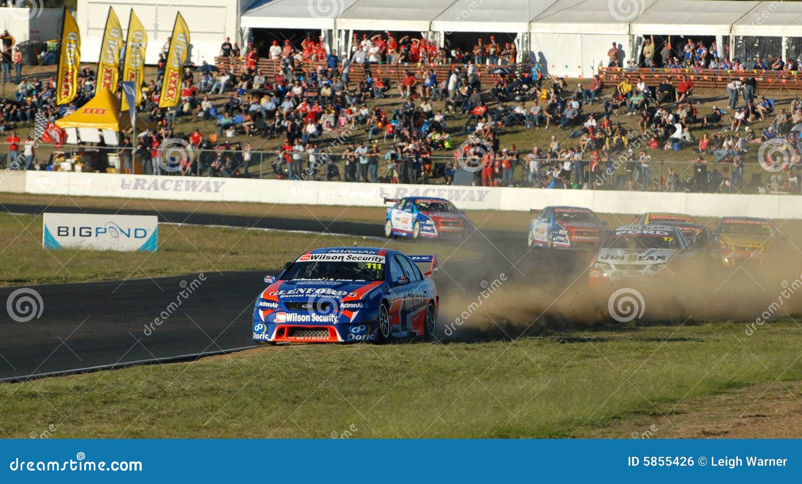V8 Supercars editorial photo. Image of cars, queensland - 5855426