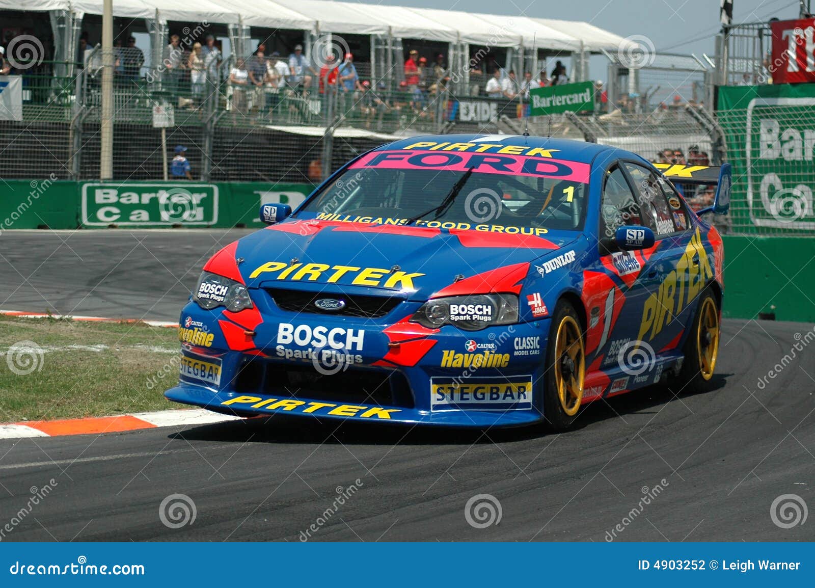 V8 SuperCars - Gold Coast editorial photography. Image of fuel - 4903252