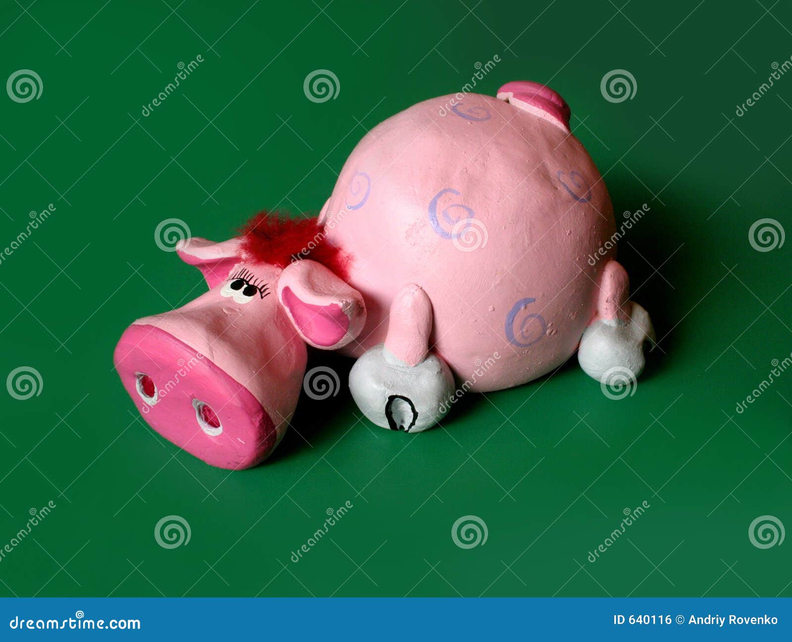 Vaca rosada foto de archivo. Imagen de loza, madre, arcilla - 640116