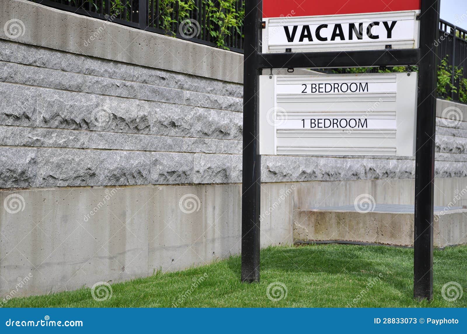 Vacancy Sign stock image. Image of home, units, estate - 28833073