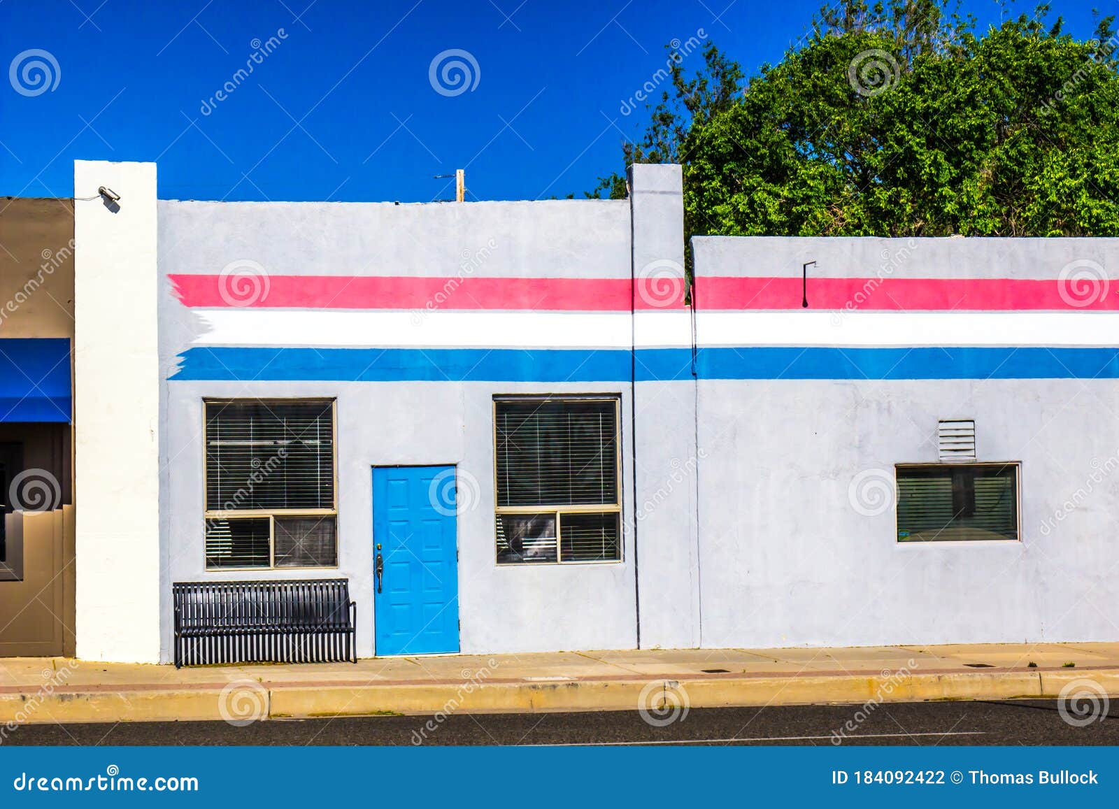 Vacant Building Stock Photo | CartoonDealer.com #67370010