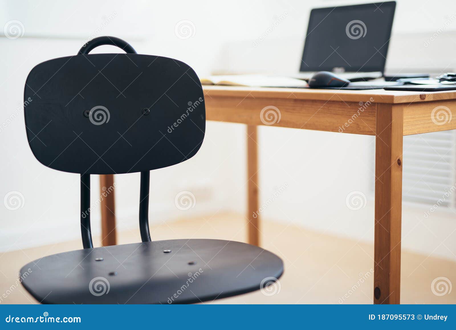 Vacant Place Empty Work Area in Office Stock Image - Image of ...
