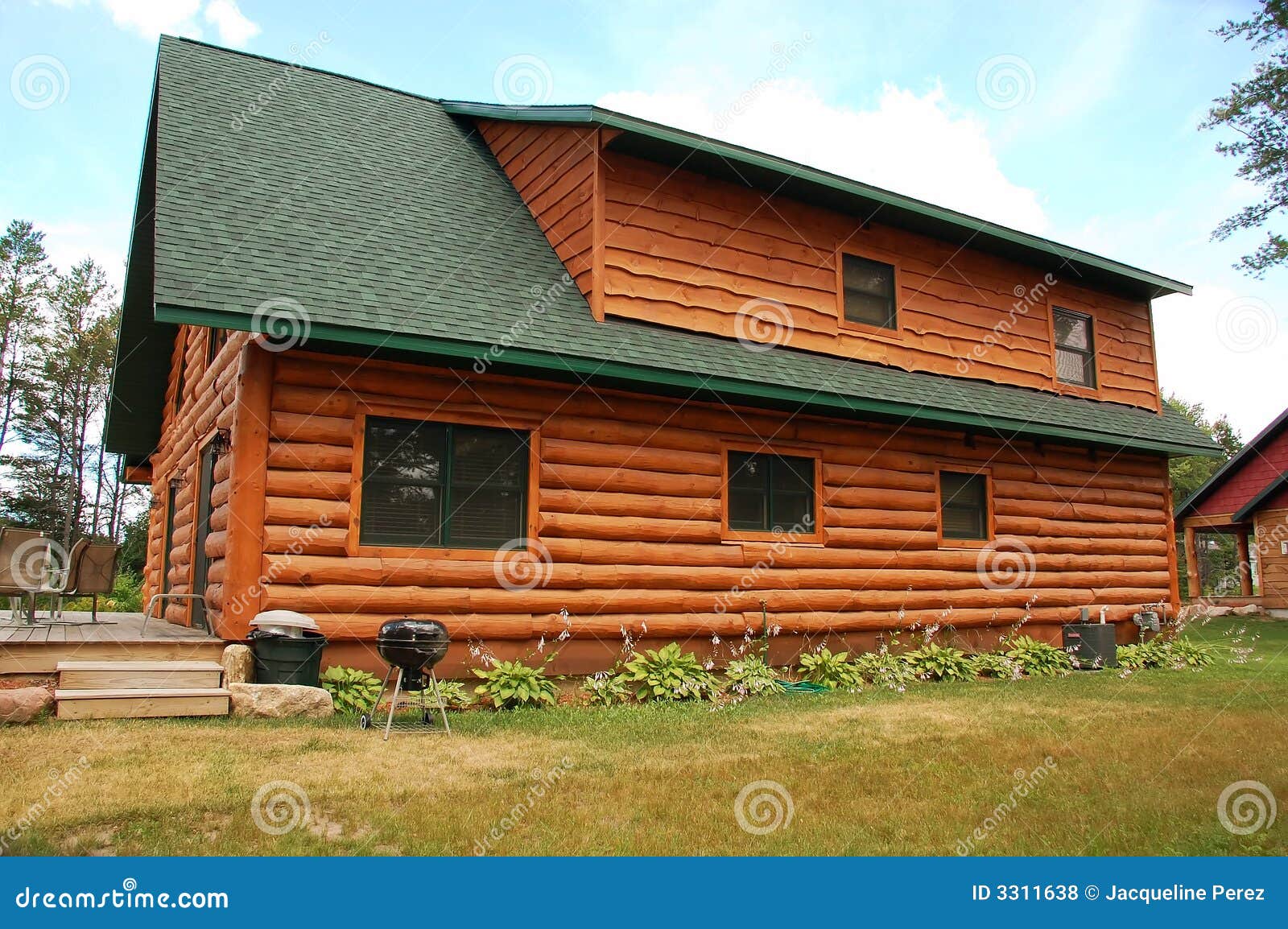 Vacation cabin stock photo. Image of vacation, architecture - 3311638