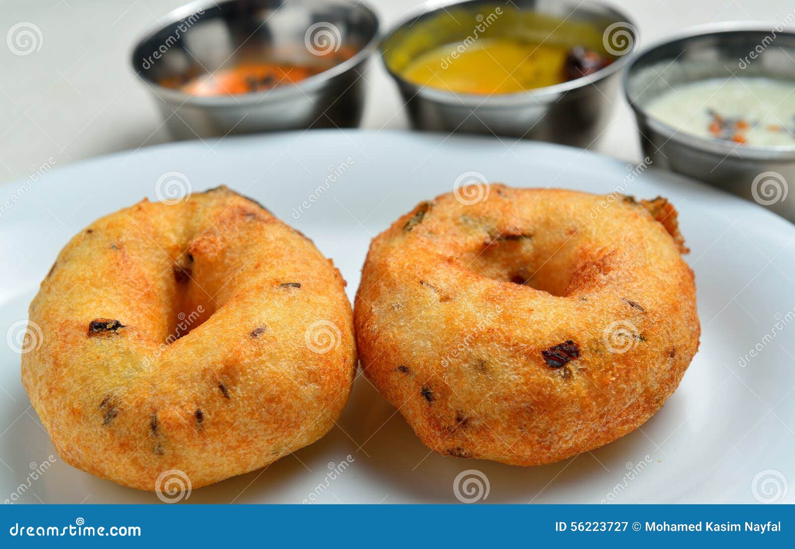 Medu Vada Also Known As Vadai, Medu Vada, Wada Or Vade, Is A Savoury ...