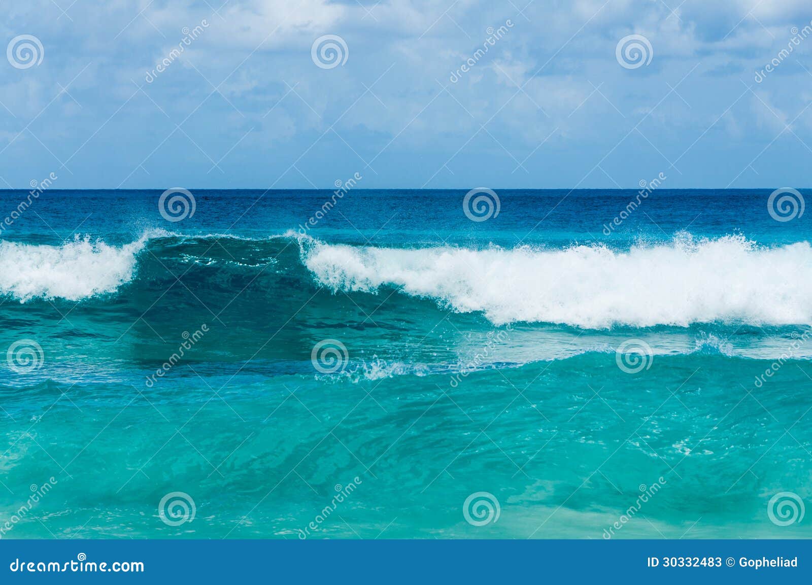 Vague image stock. Image du plage, indien, océan, surfer - 30332483