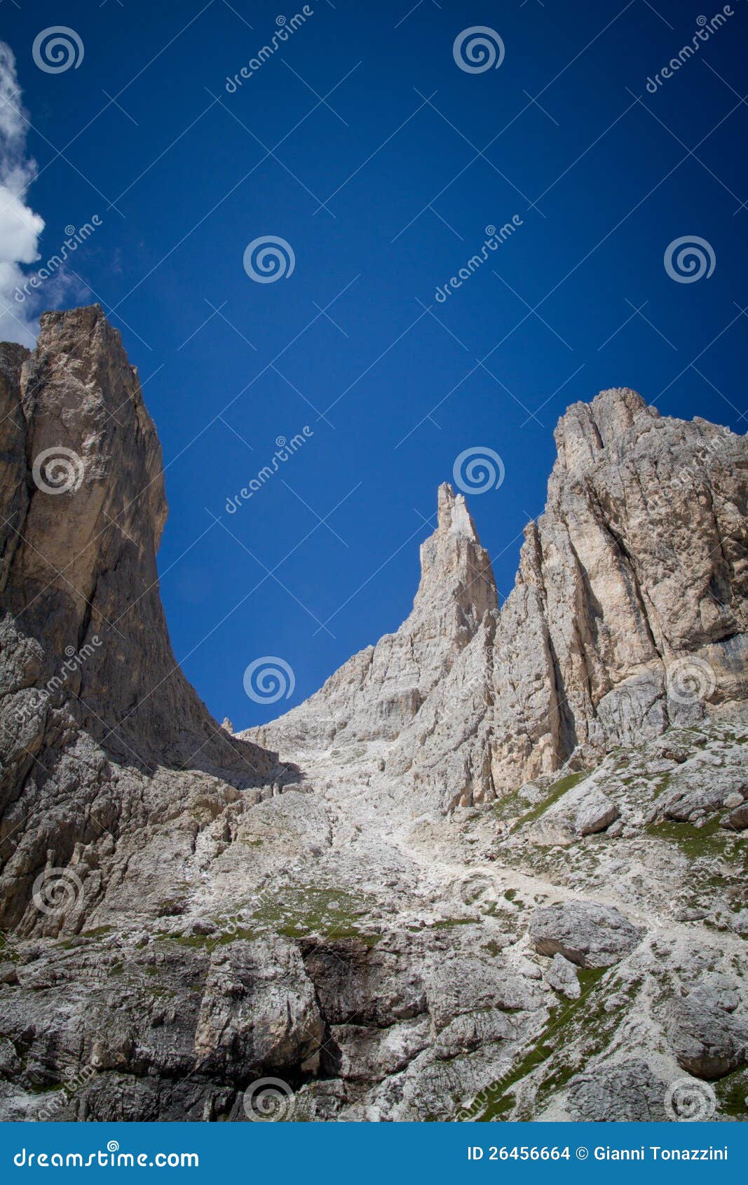 Vajolet towers, Dolomites stock photo. Image of nature - 26456664