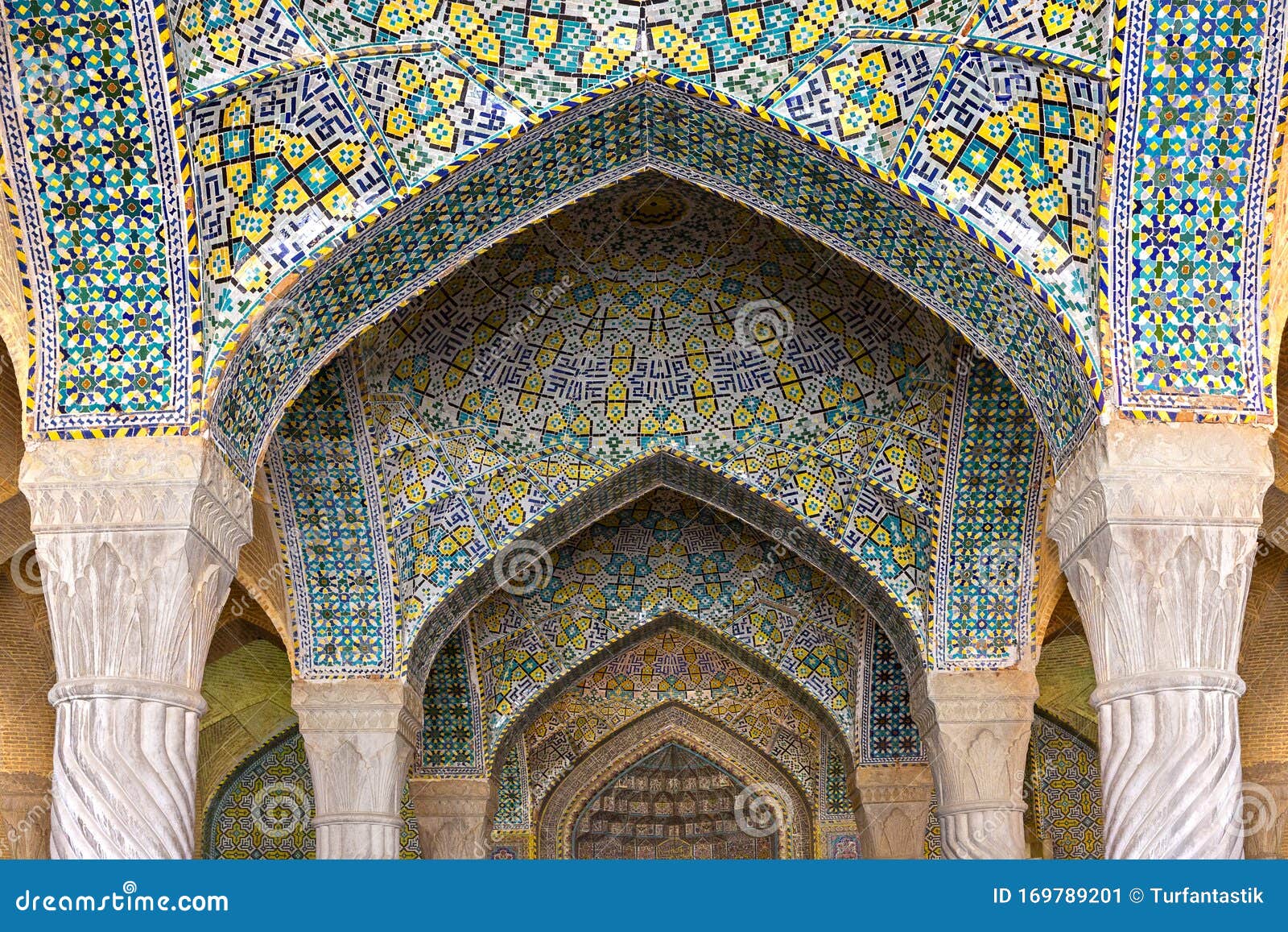 Vakil Mosque, Shiraz, Iran stock image. Image of archways - 169789201