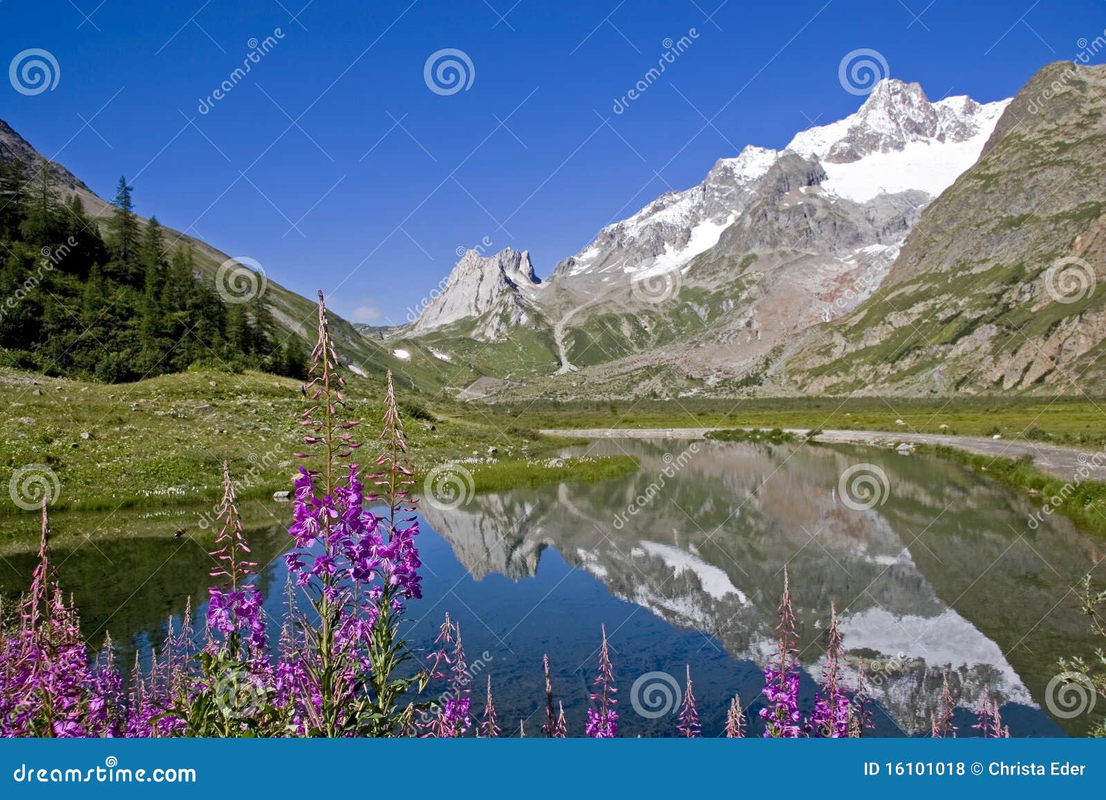 Val Veney stock photo. Image of reflection, silence, italy - 16101018