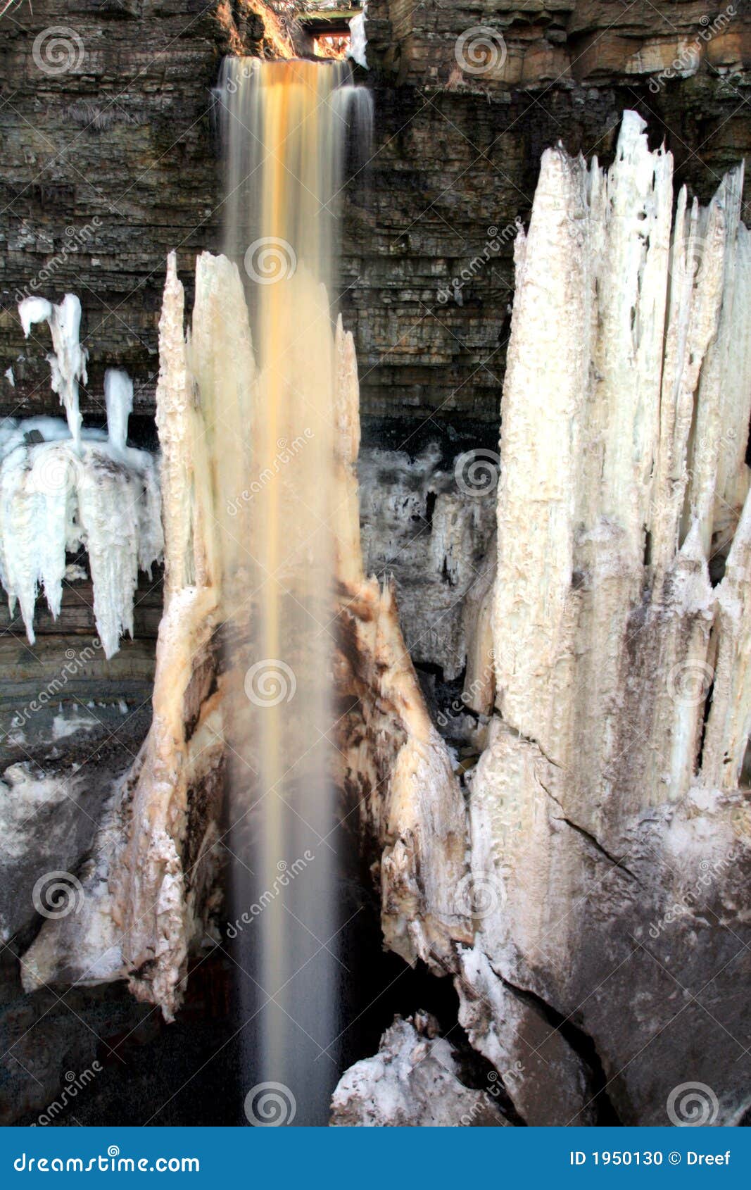 Valaste waterfall stock photo. Image of river, peaceable - 1950130