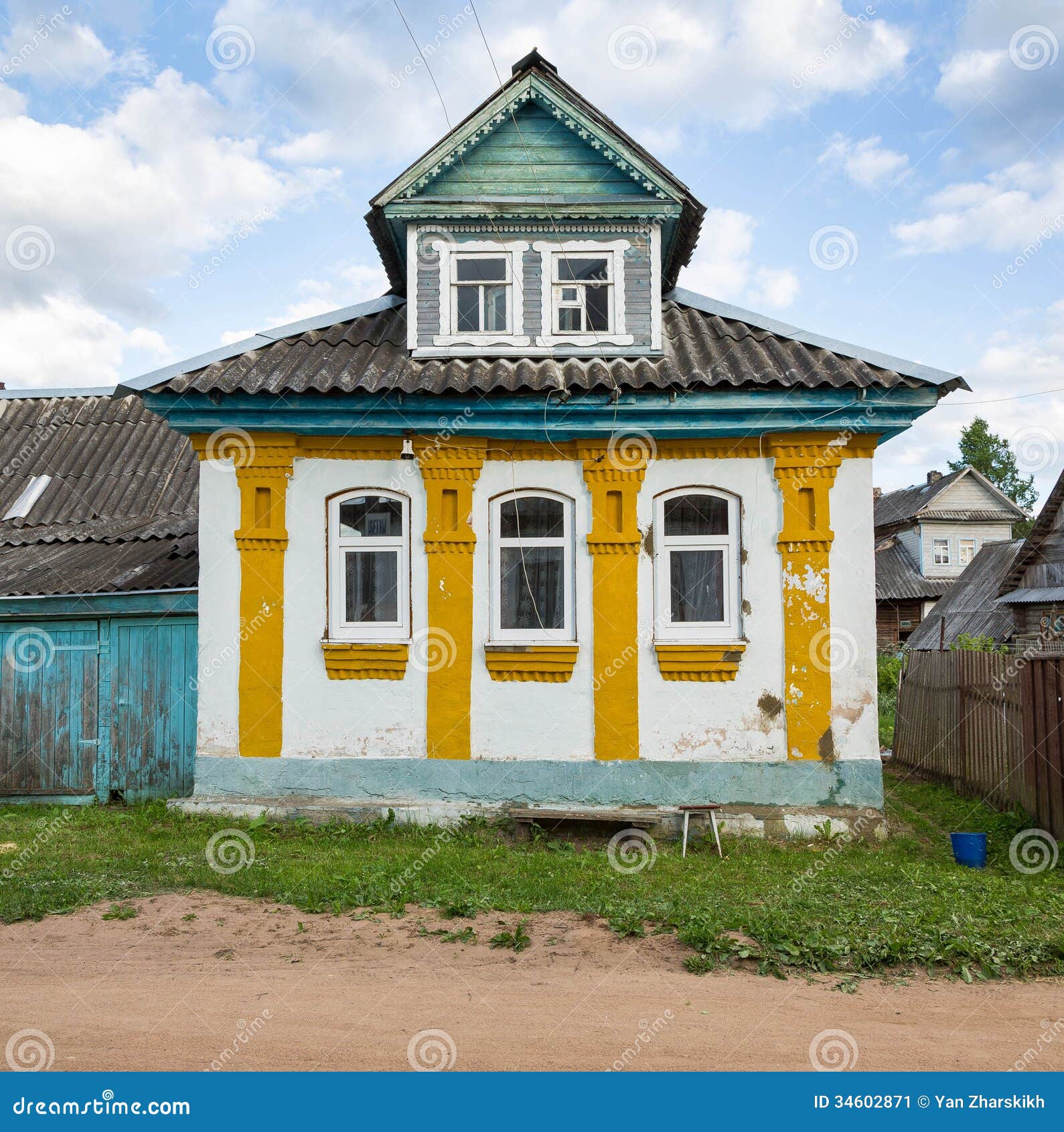 Valday - Seliger 2013 stock image. Image of cottage, green - 34602871