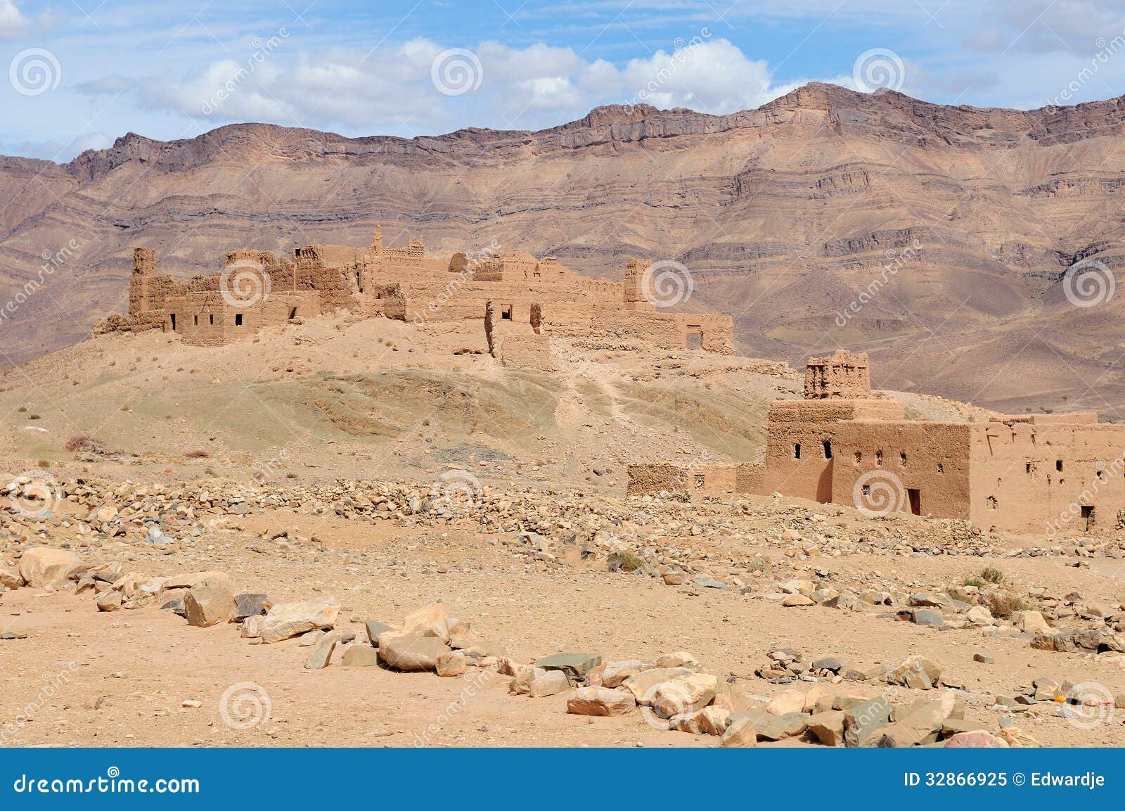 Vale do rio de Draa imagem de stock. Imagem de turismo - 32866925