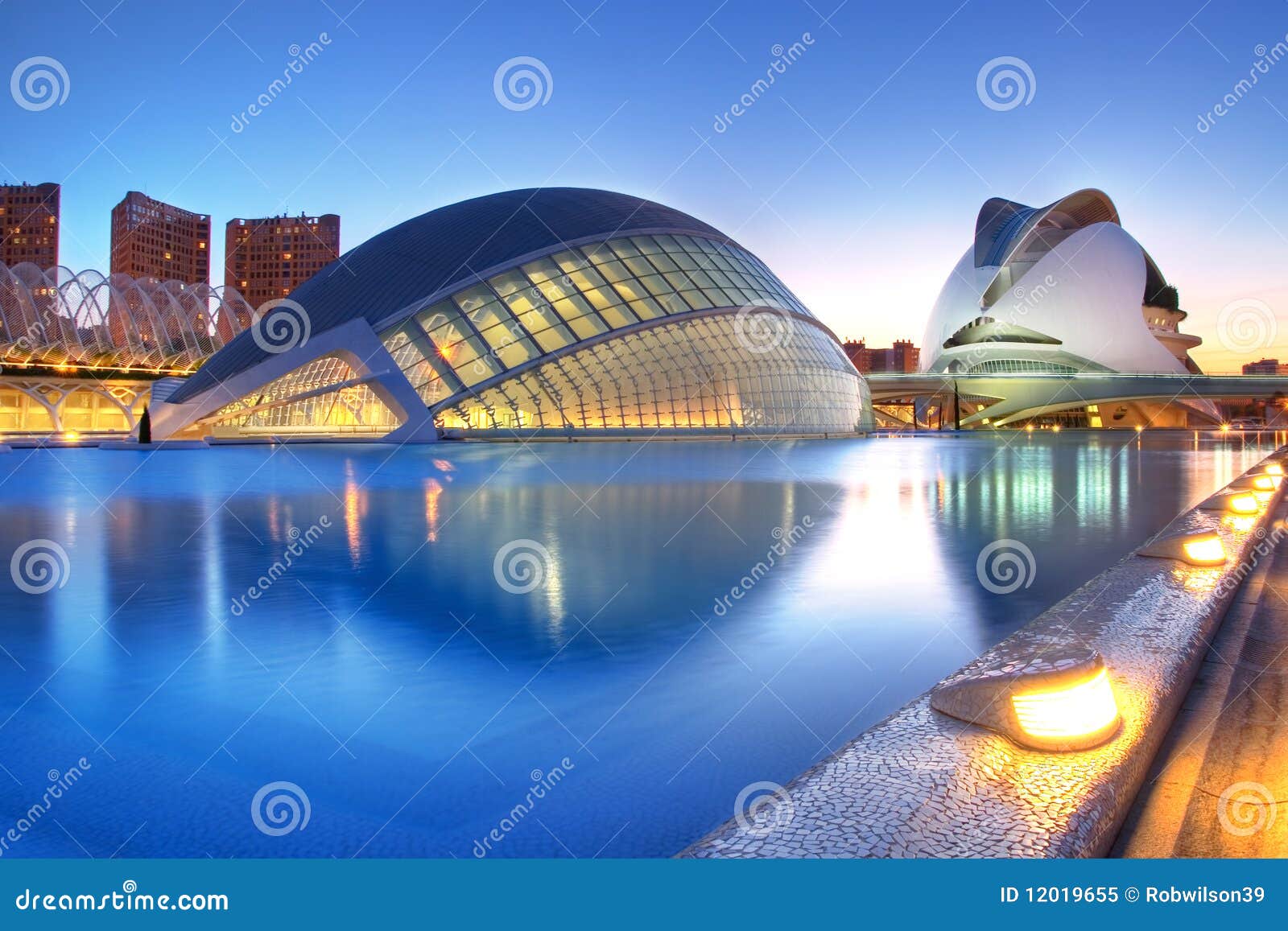 Valence, Espagne image éditorial. Image du projet, nuage - 12019655