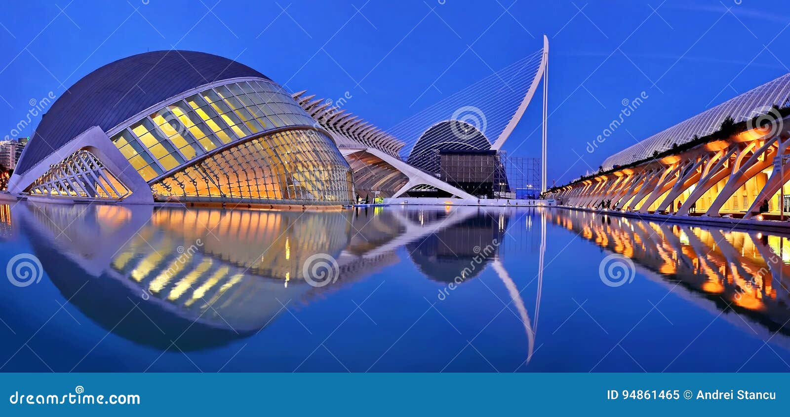 Valence, Espagne image éditorial. Image du lumière, details - 94861465