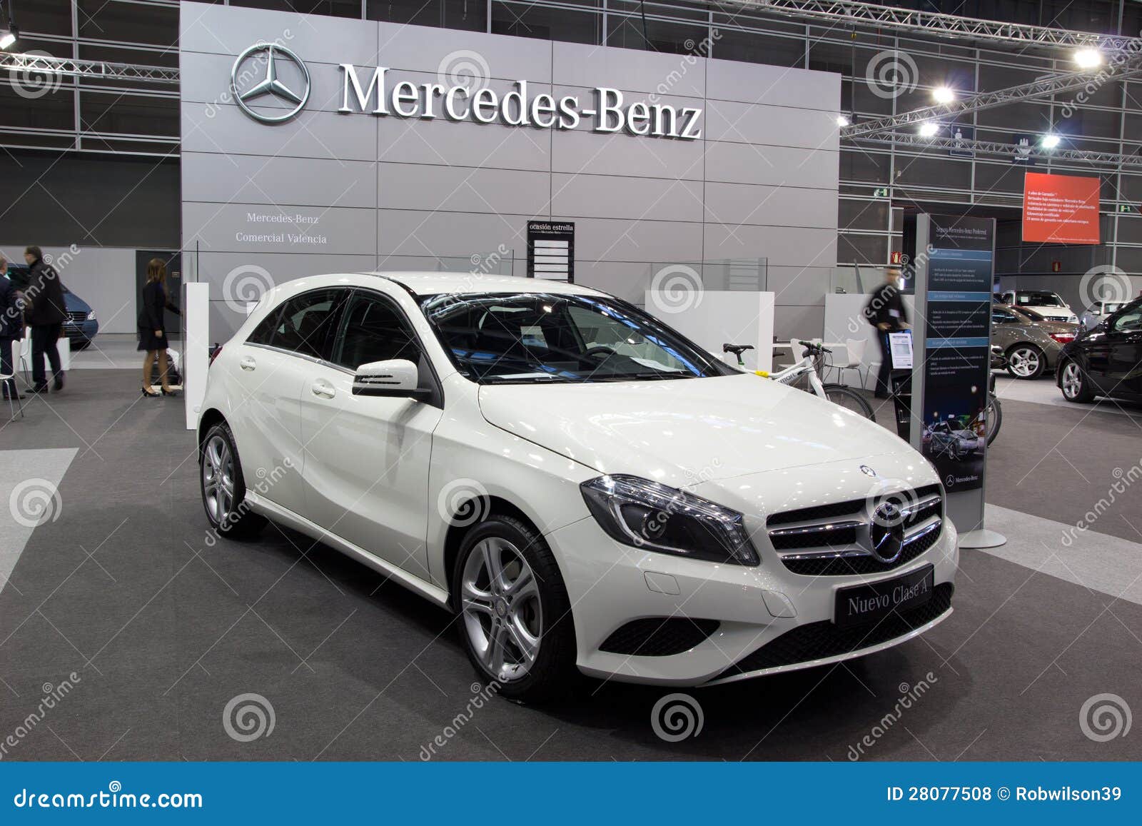 Valencia Car Show editorial stock photo. Image of family - 28077508