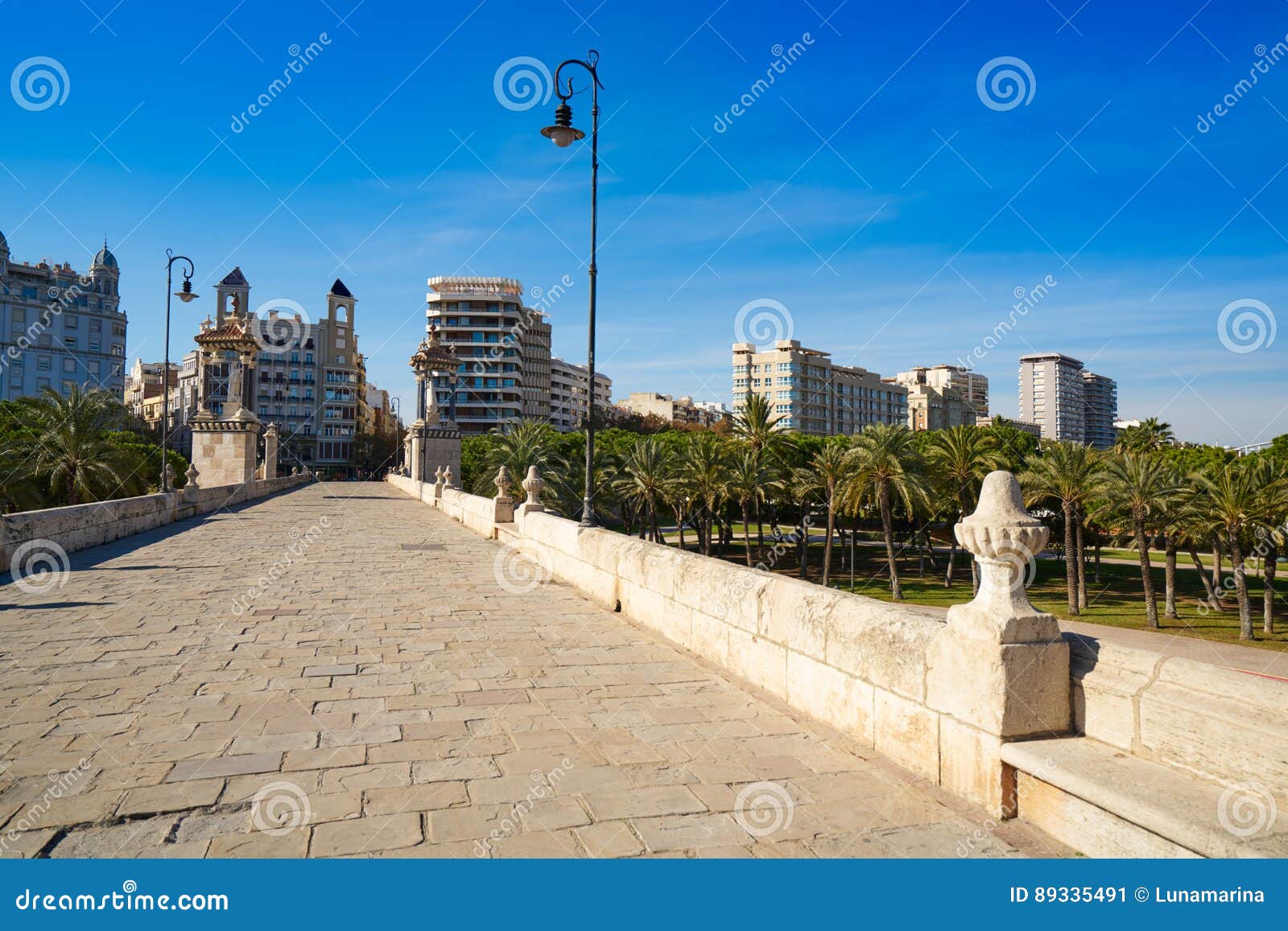 Valencia Puente Pont Del Mar Bridge Spain Stock Image - Image of avenue ...