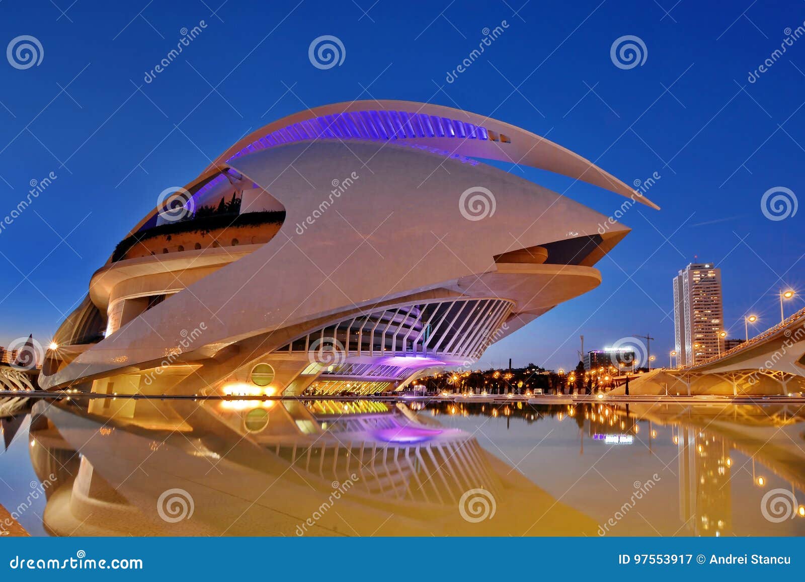 Valencia, Spain editorial photography. Image of roof - 97553917