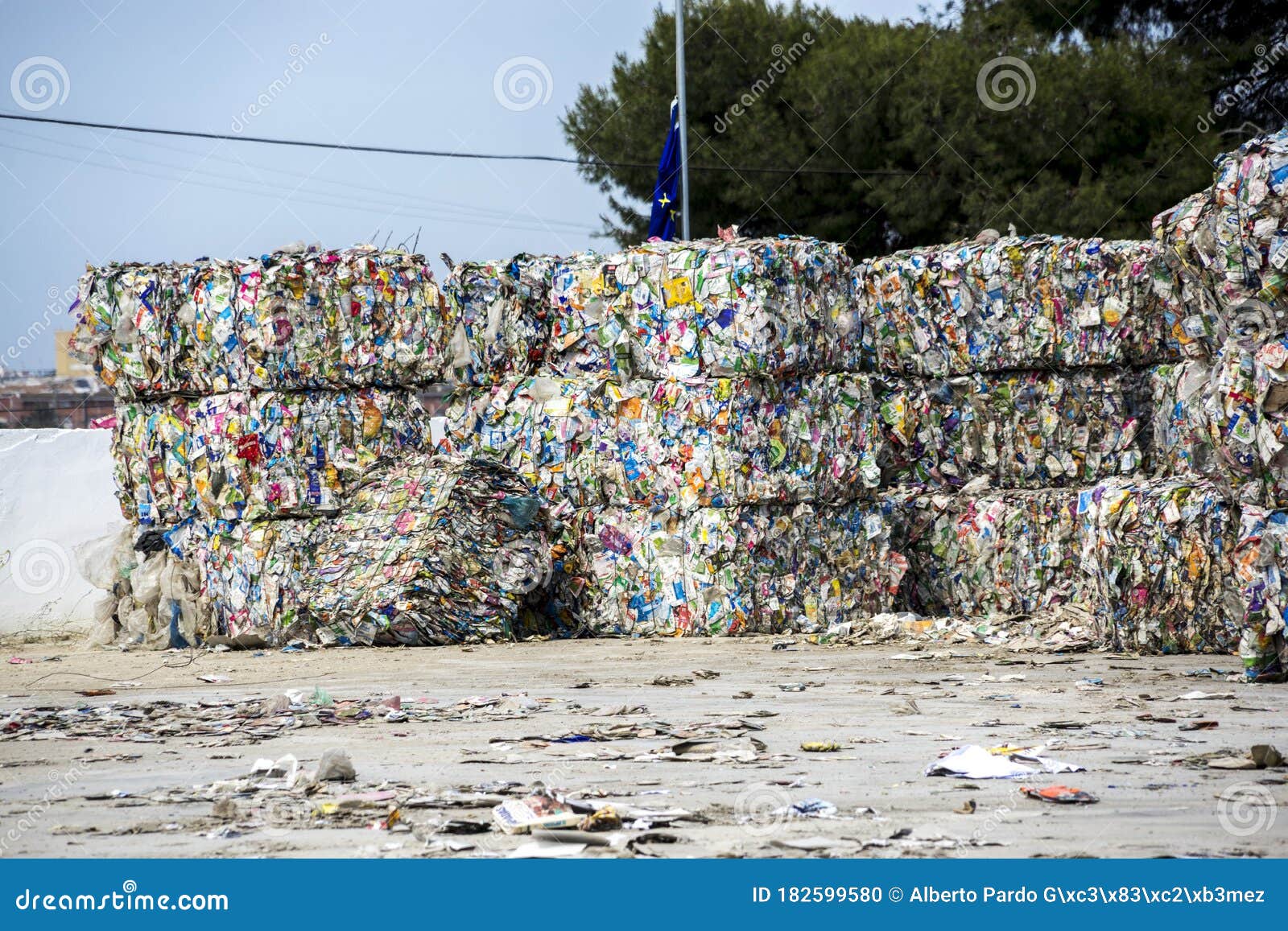 Valencia,Spain, 3,6,2017: Outdoor Paper and Cardboard Dump Editorial ...