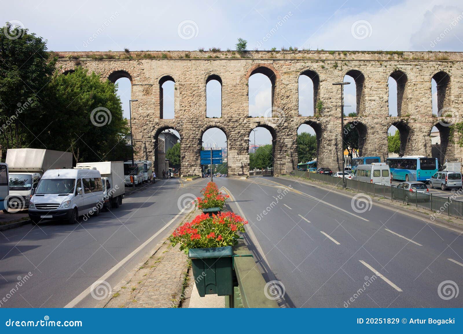 Valens Aqueduct in Istanbul Stock Image - Image of constantinople ...